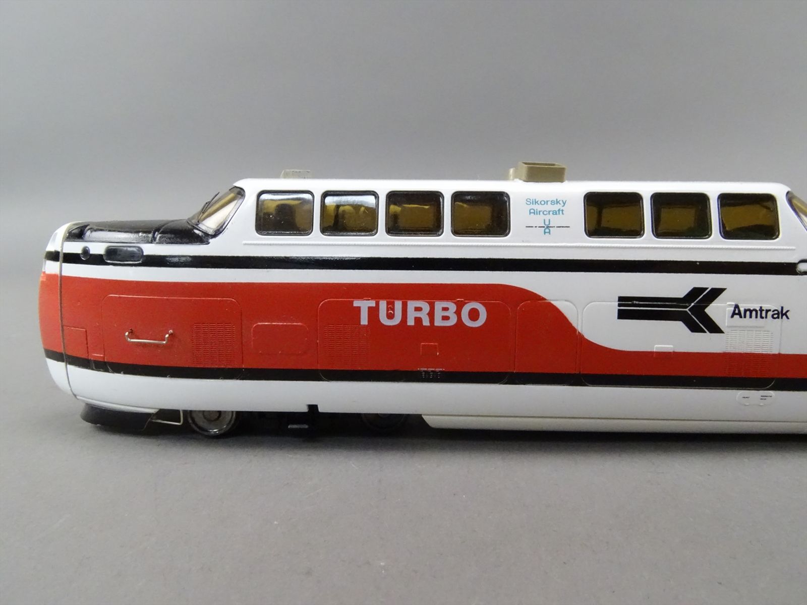 HO Scale Plastic Model Train - Rapido 200003 TurboTrain Two Power Cars ...