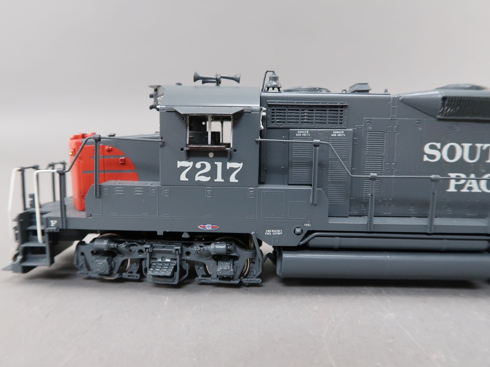 HO Brass Model - OMI 5964 SP Southern Pacific GP20 #7217 - Pro Paint ...