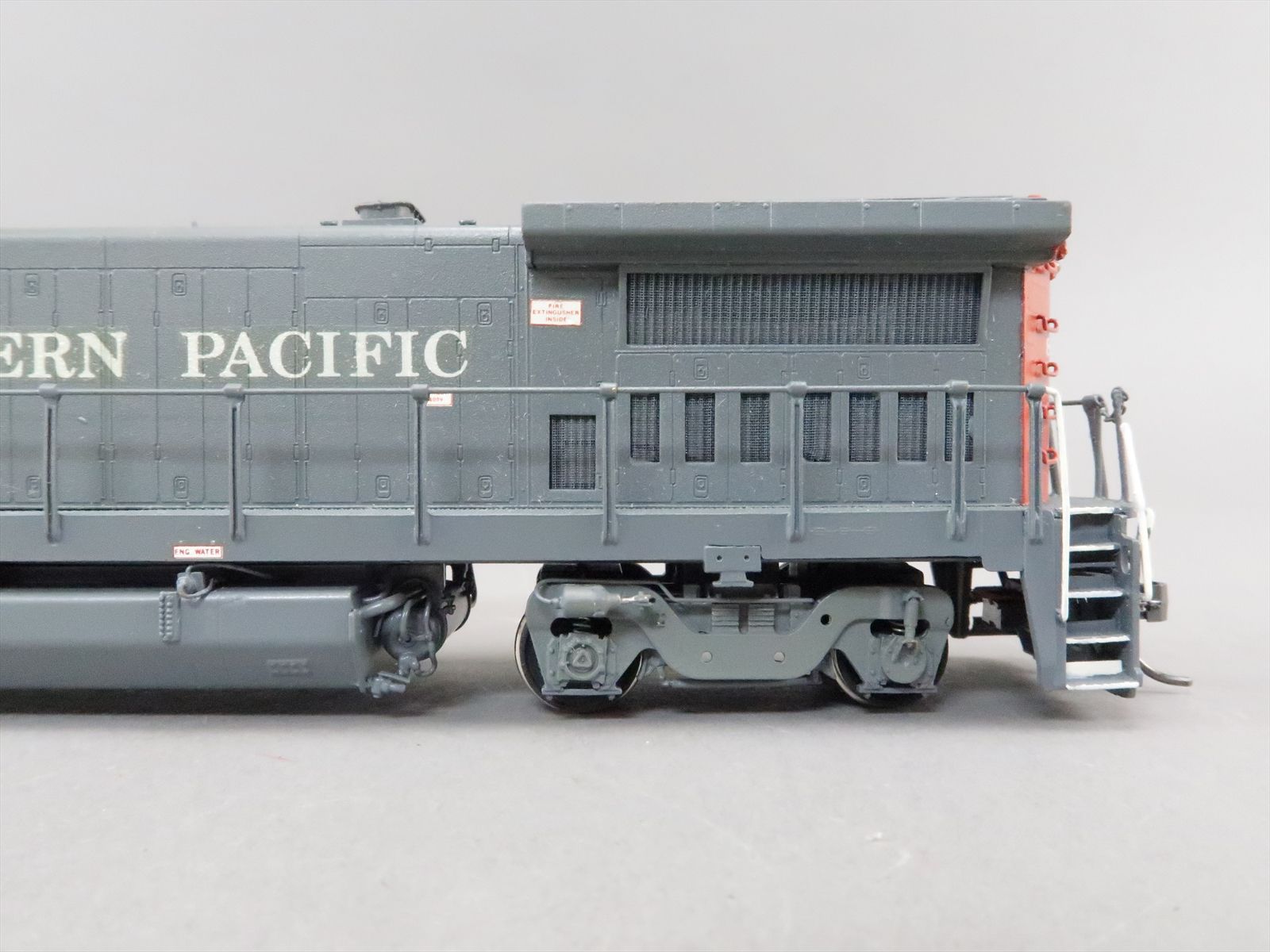 HO Brass Model - OMI 5134 SP Southern Pacific Dash 8-B39 B39-8 #8024 - Custom - 1988 Run - Ajin