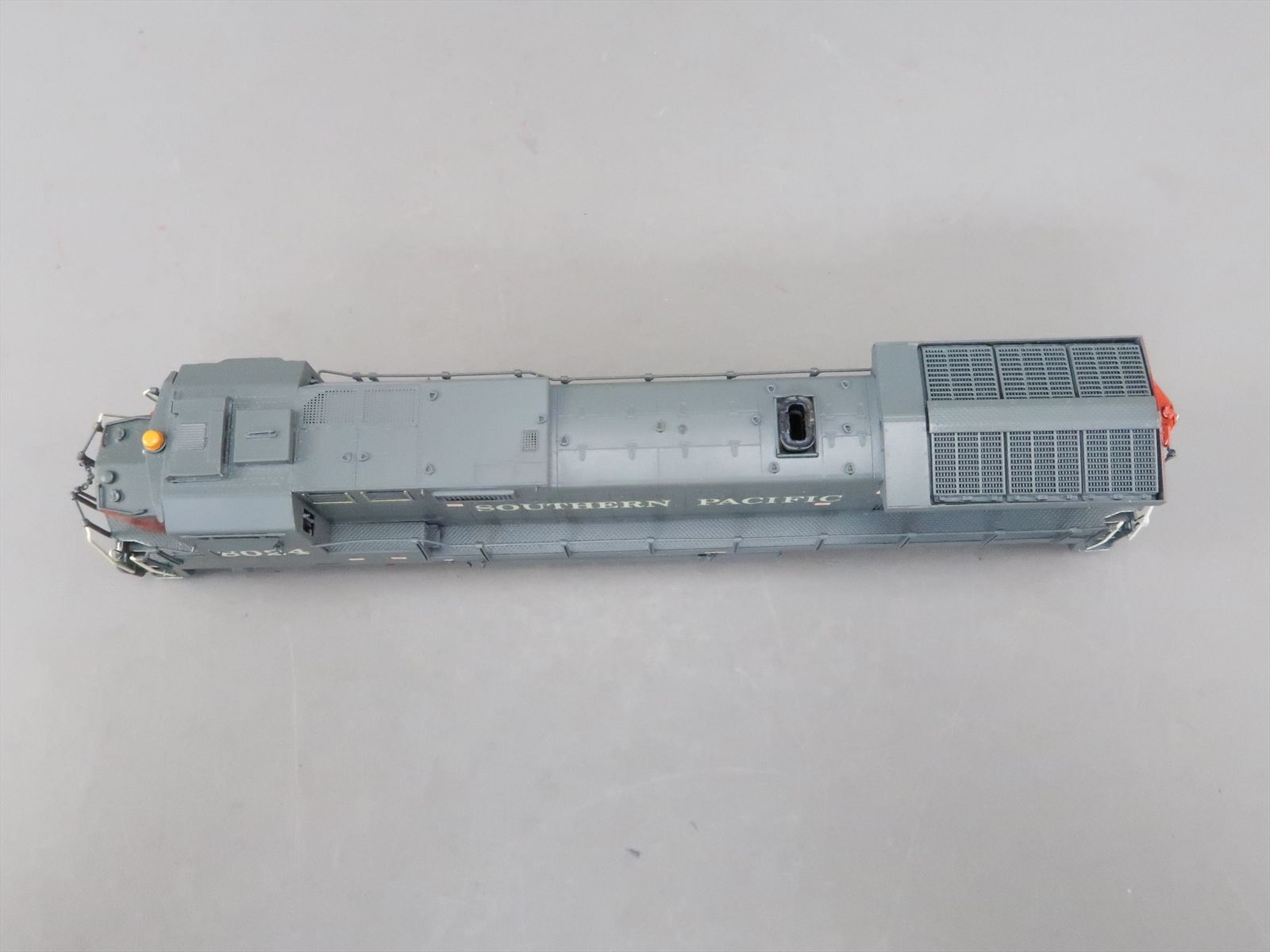 HO Brass Model - OMI 5134 SP Southern Pacific Dash 8-B39 B39-8 #8024 - Custom - 1988 Run - Ajin