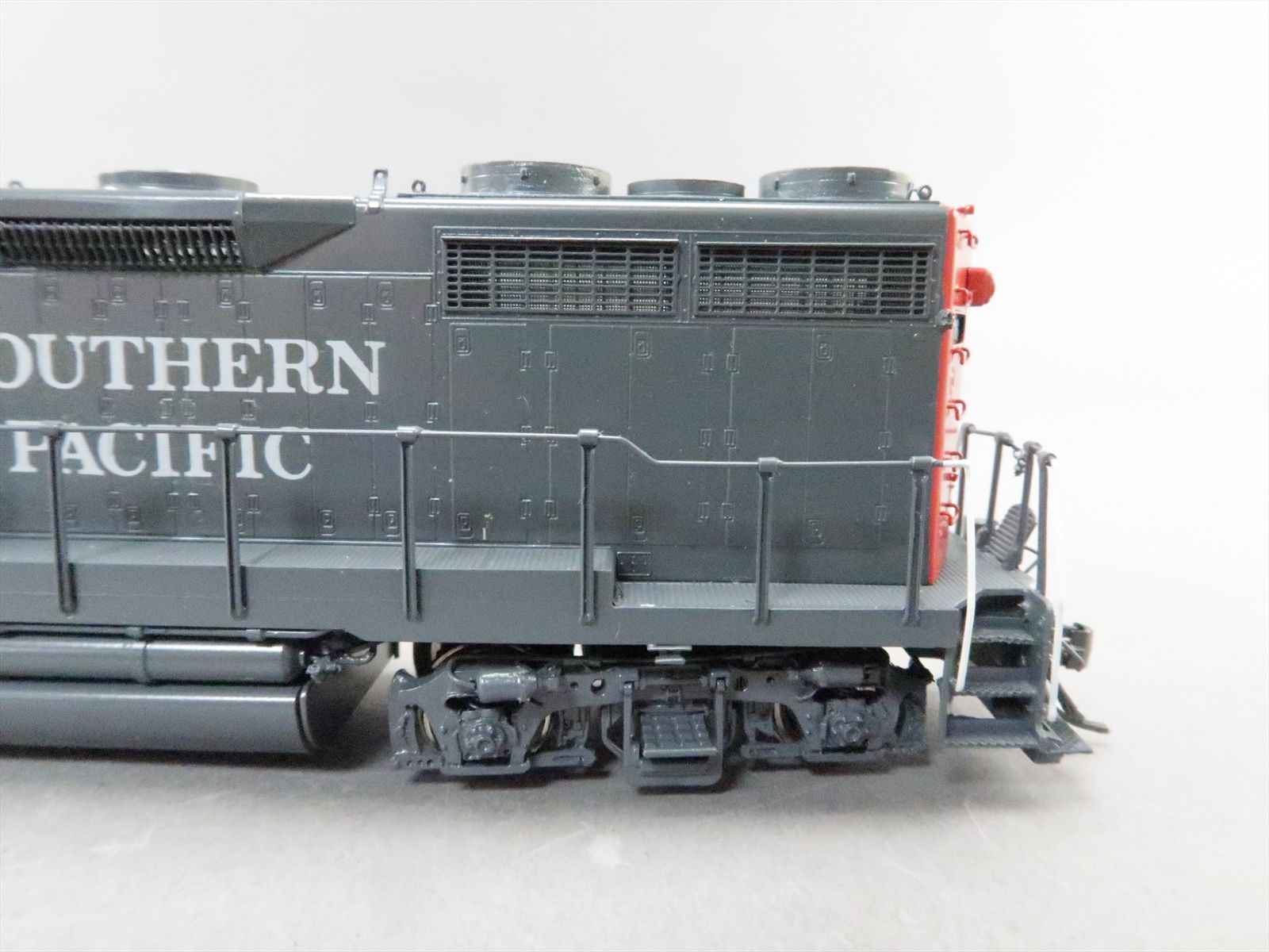 HO Brass Model - OMI 5057 SP Southern Pacific GP-35 Bloody Nose Scarlet ...