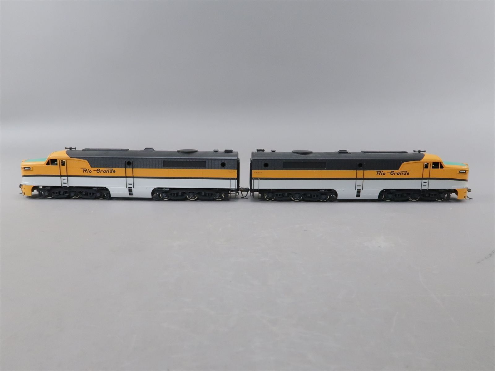 HO Brass Model - Oriental 0168 ALCO PA-1 + PA-1 A-A Set Standard - Custom - 1982 Run - KMT