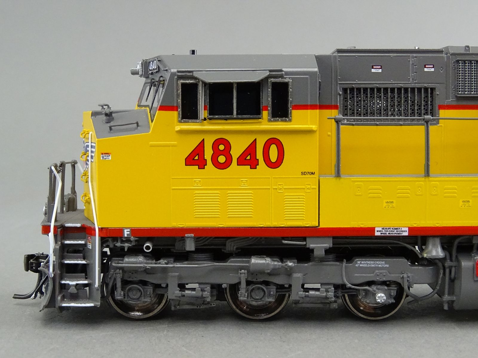 HO Brass Model - OMI 087010039.1 UP Union Pacific SD70M Phase II Cab ...