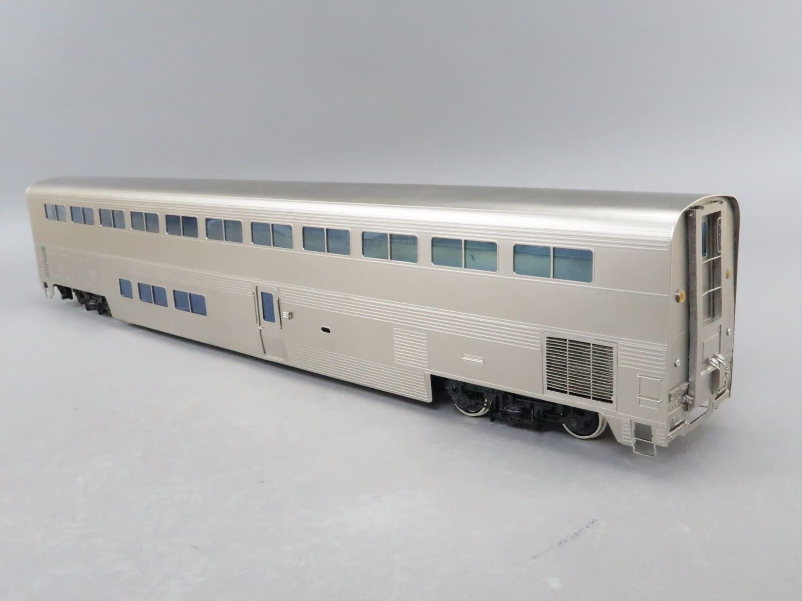 O Brass Model - OMI 0746 AMT Amtrak Superliner Coach #34087 - F/Plated ...