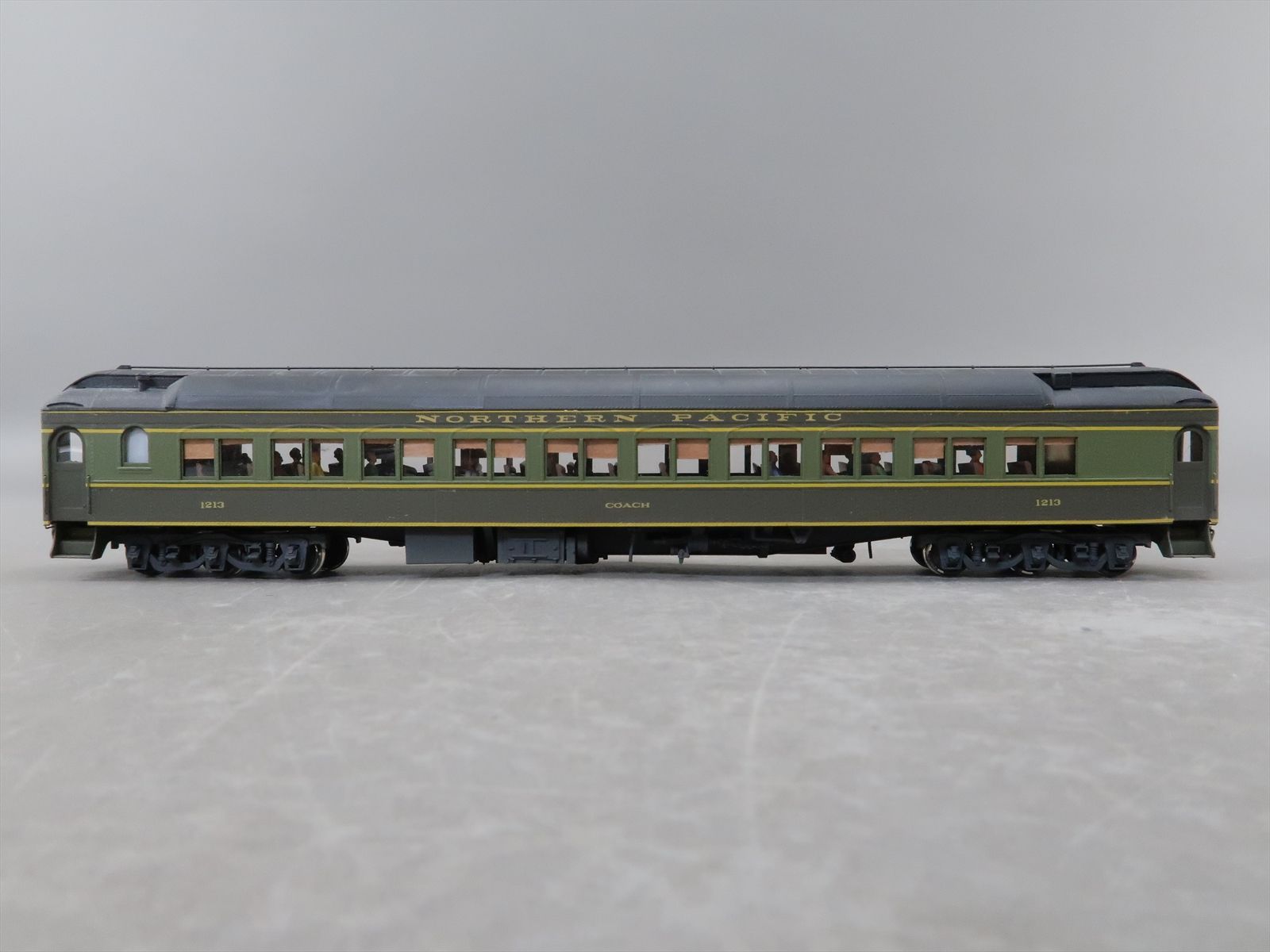 HO Brass Model - W&R NP Northern Pacific Arch Window Coach #1213 - Fair Custom + Weathered ...