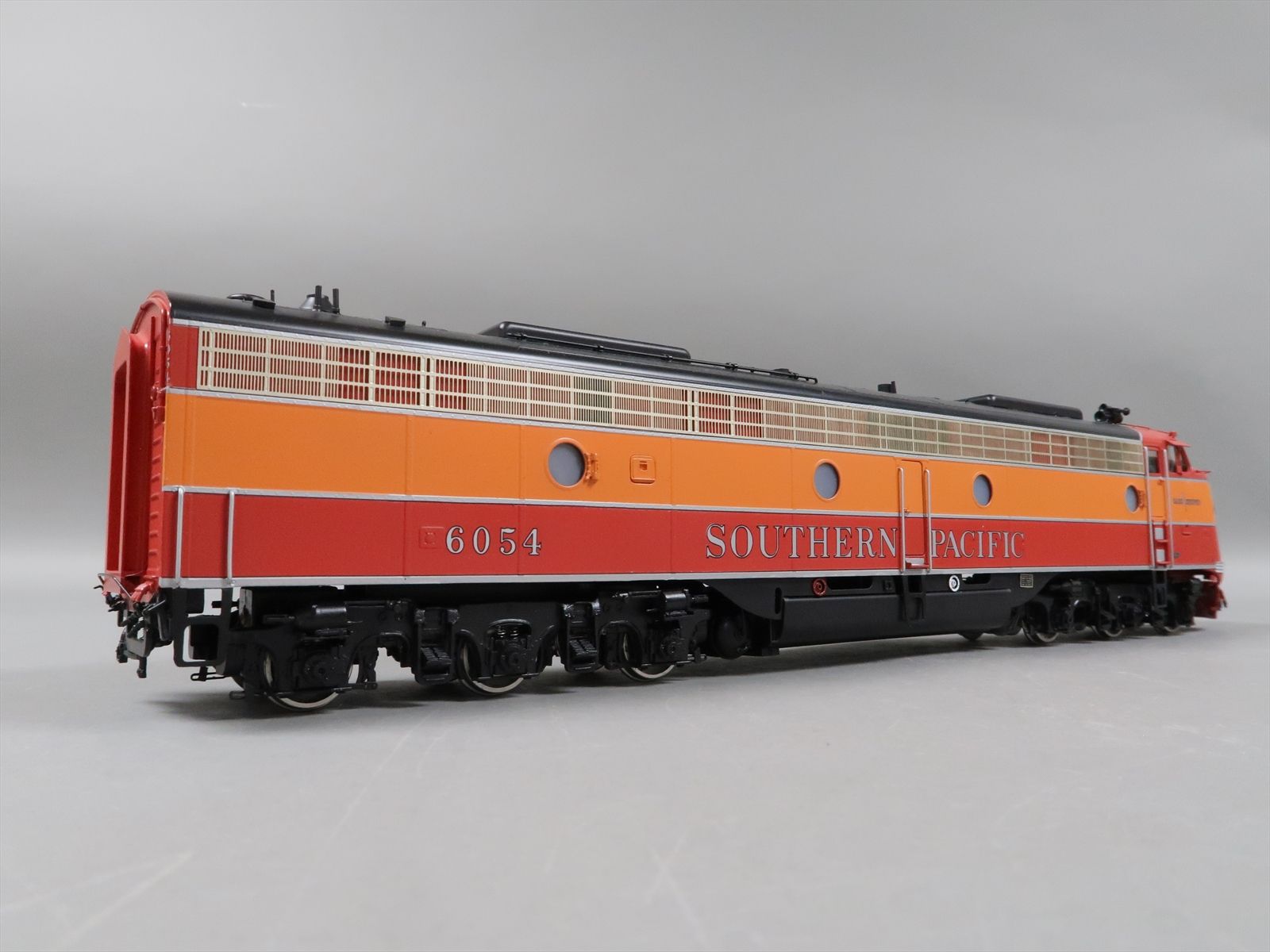 O Brass Model - Key CS#85 SP Southern Pacific E9 E9A A-A Set Daylight #6051 + #6054 - F/P - 1990 ...