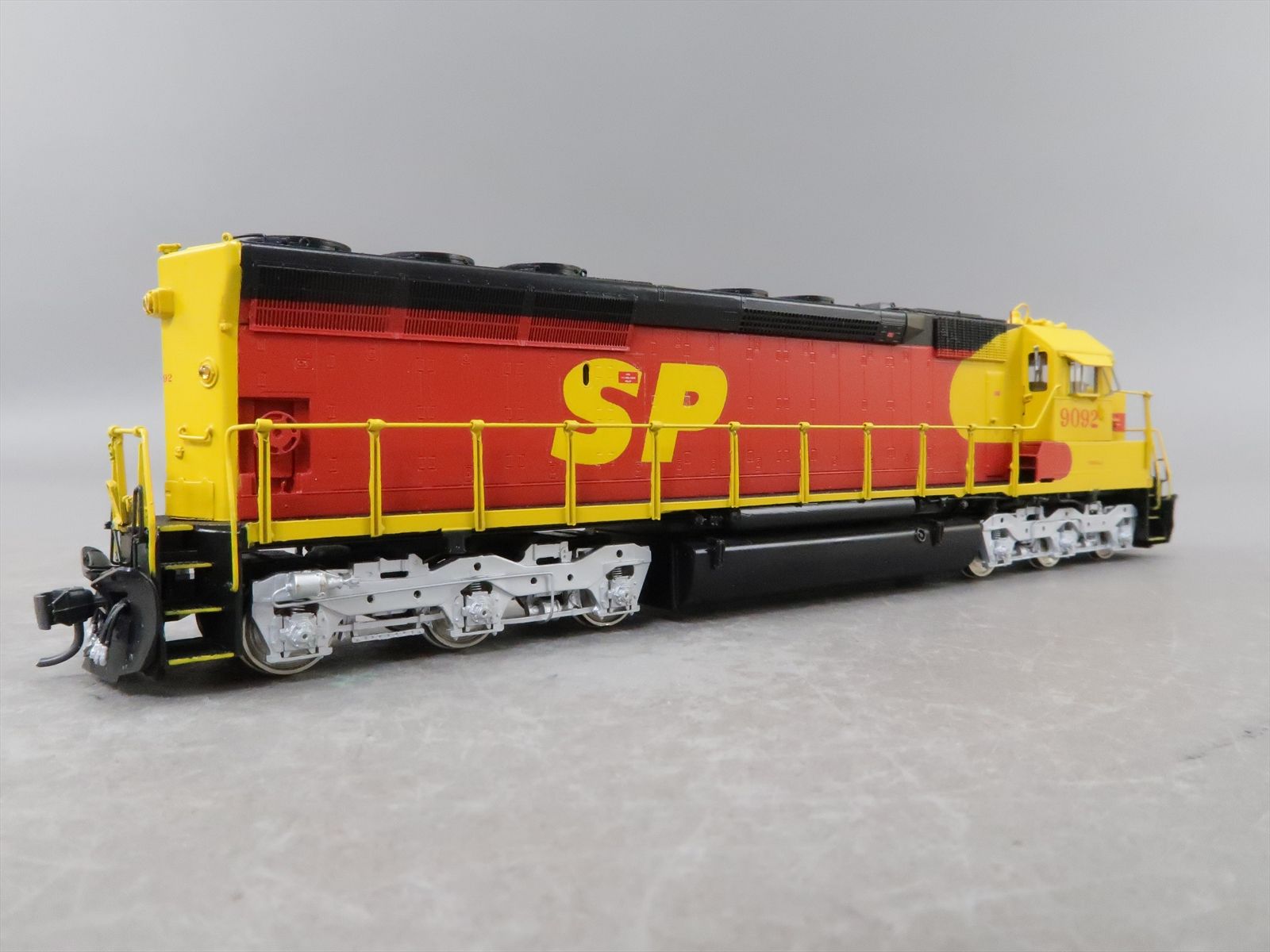 HO Brass Model - OMI 6092 SP Southern Pacific SD45 #9092 Kodachrome - Custom - 1990 Run - Ajin