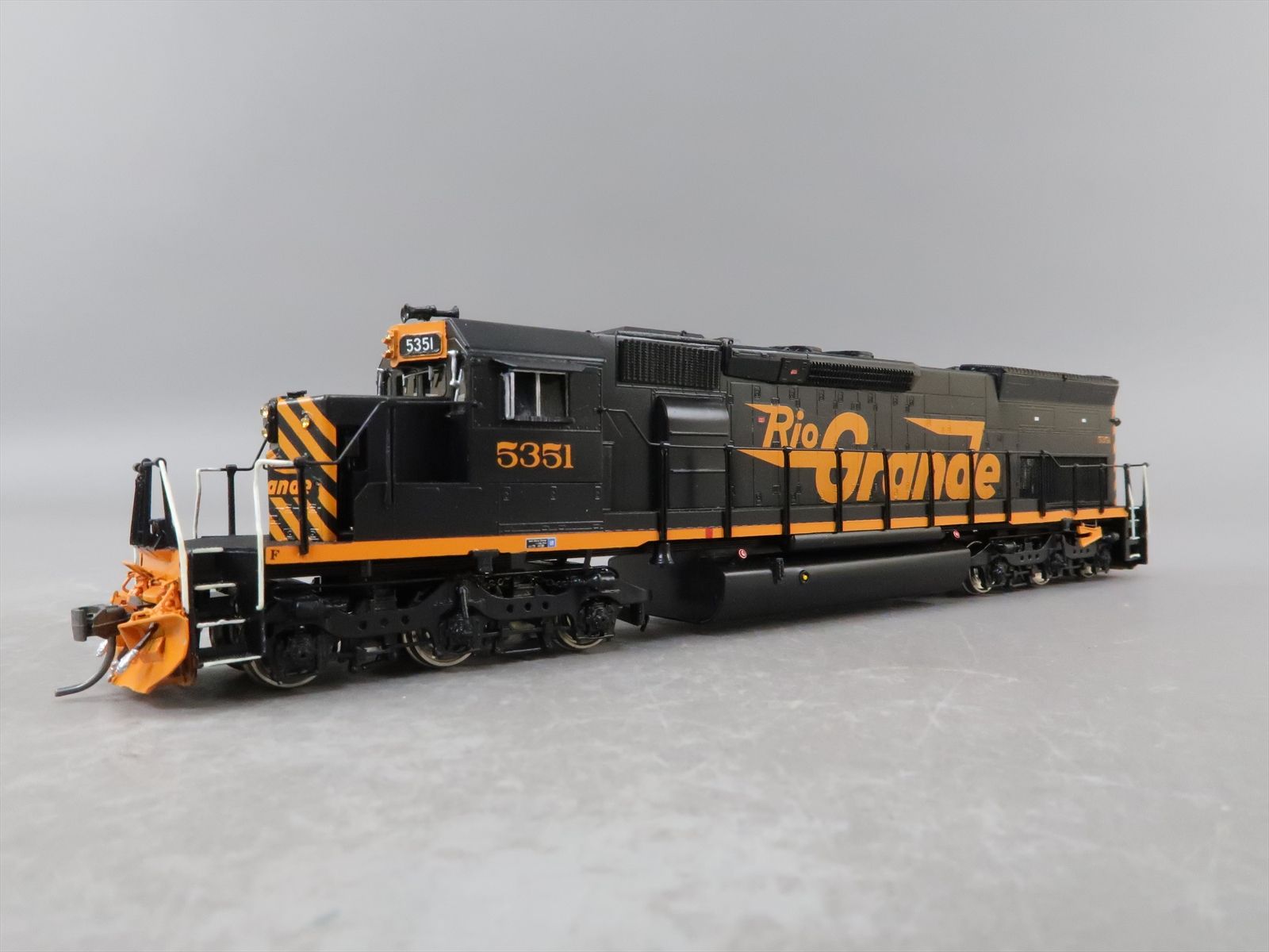 HO Brass Model - OMI 5338 D&RGW Rio Grande SD40T-2 #5351 - Custom - 1989 Run - Ajin