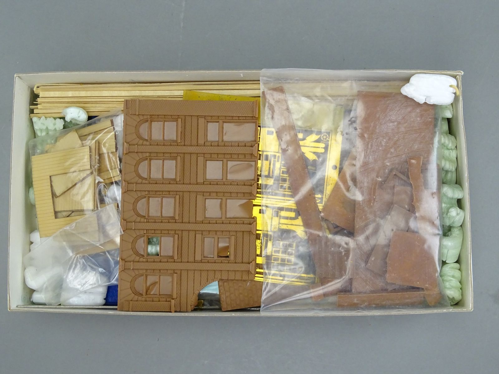 HO Scale Craftsman Kit - Master Creations #45 Blandings & Gallard ...