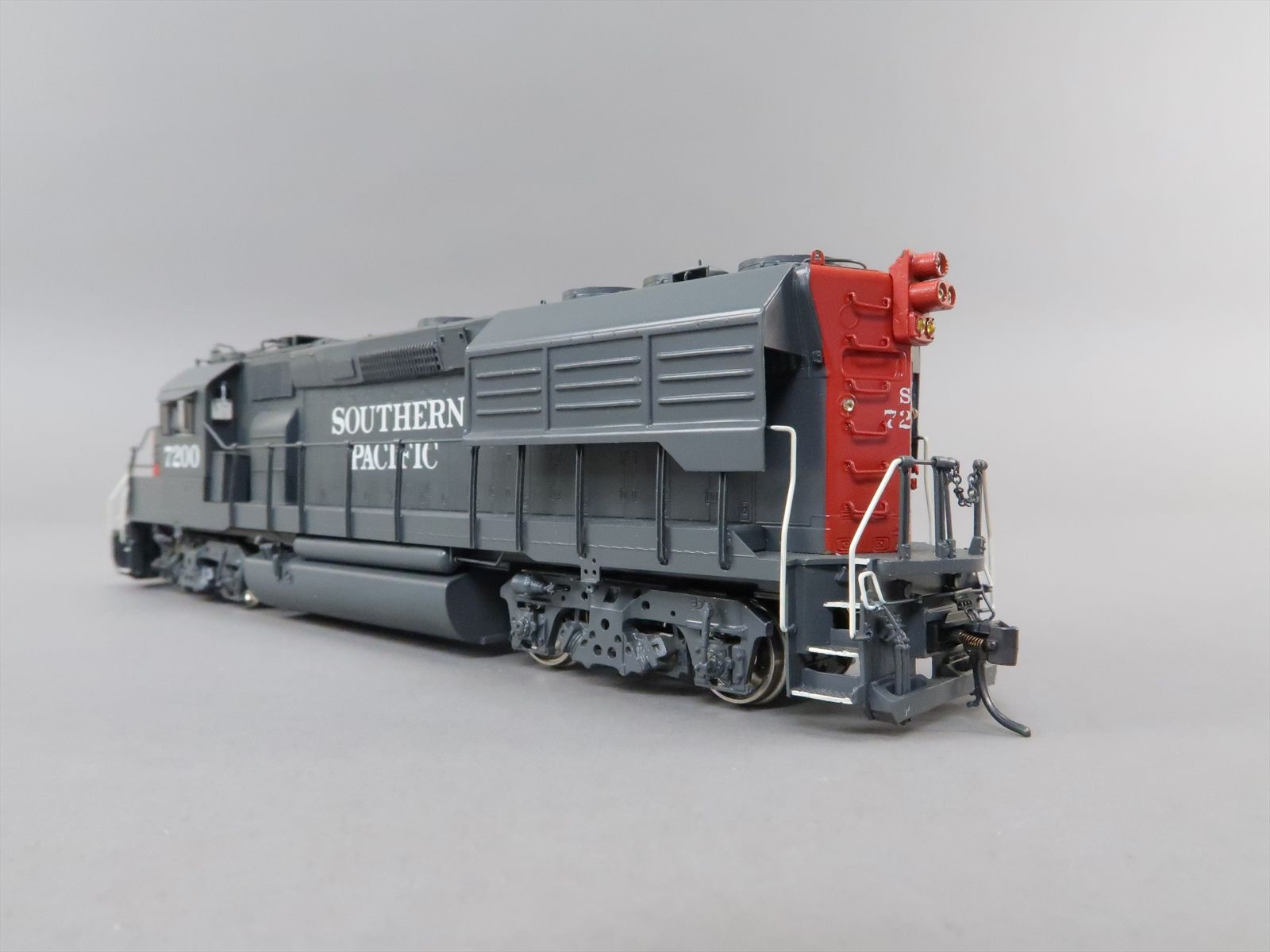 HO Brass Model - OMI 5122 SP Southern Pacific GP40X w/ Tunnel Ears ...