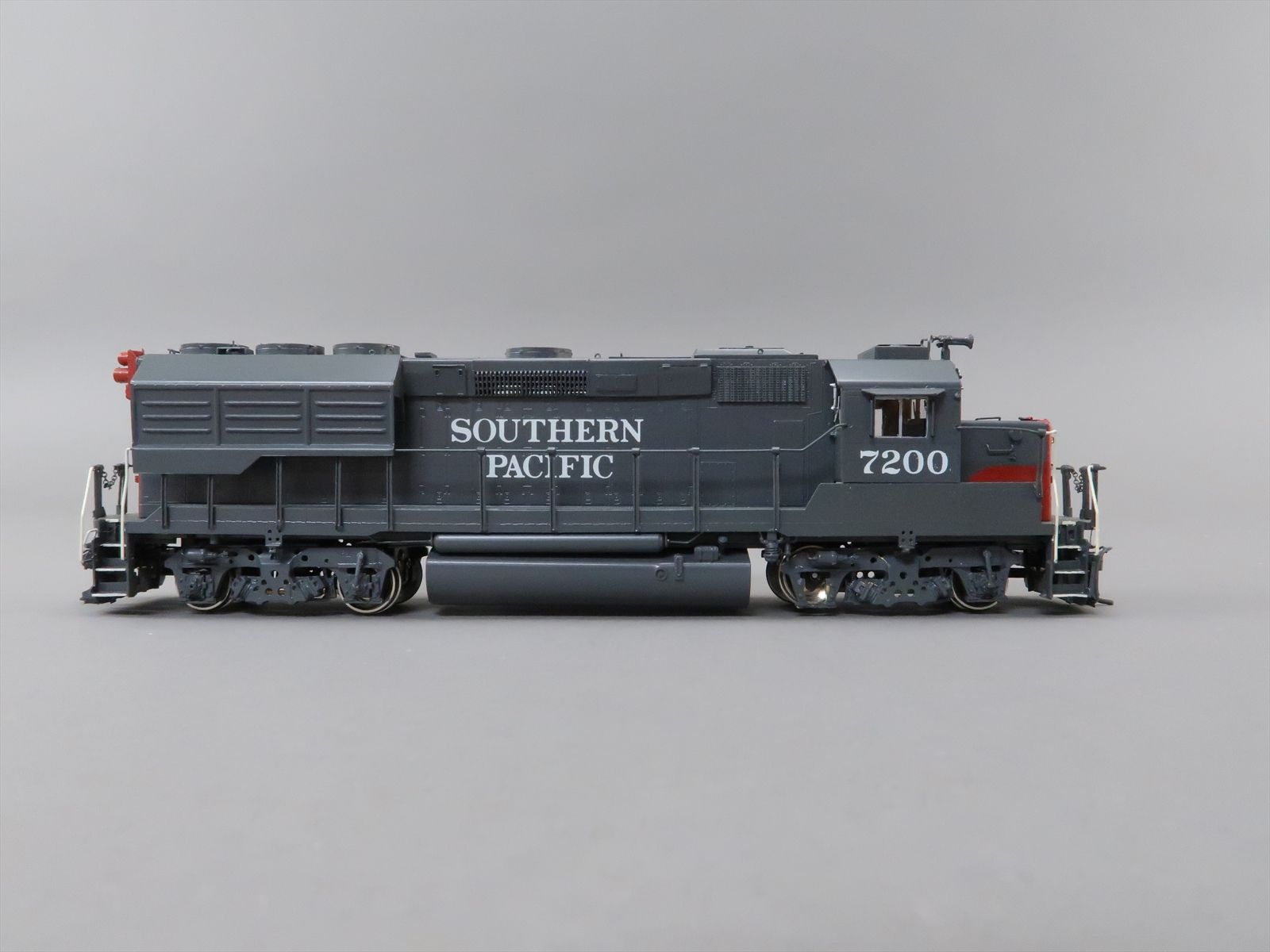 HO Brass Model - OMI 5122 SP Southern Pacific GP40X w/ Tunnel Ears ...
