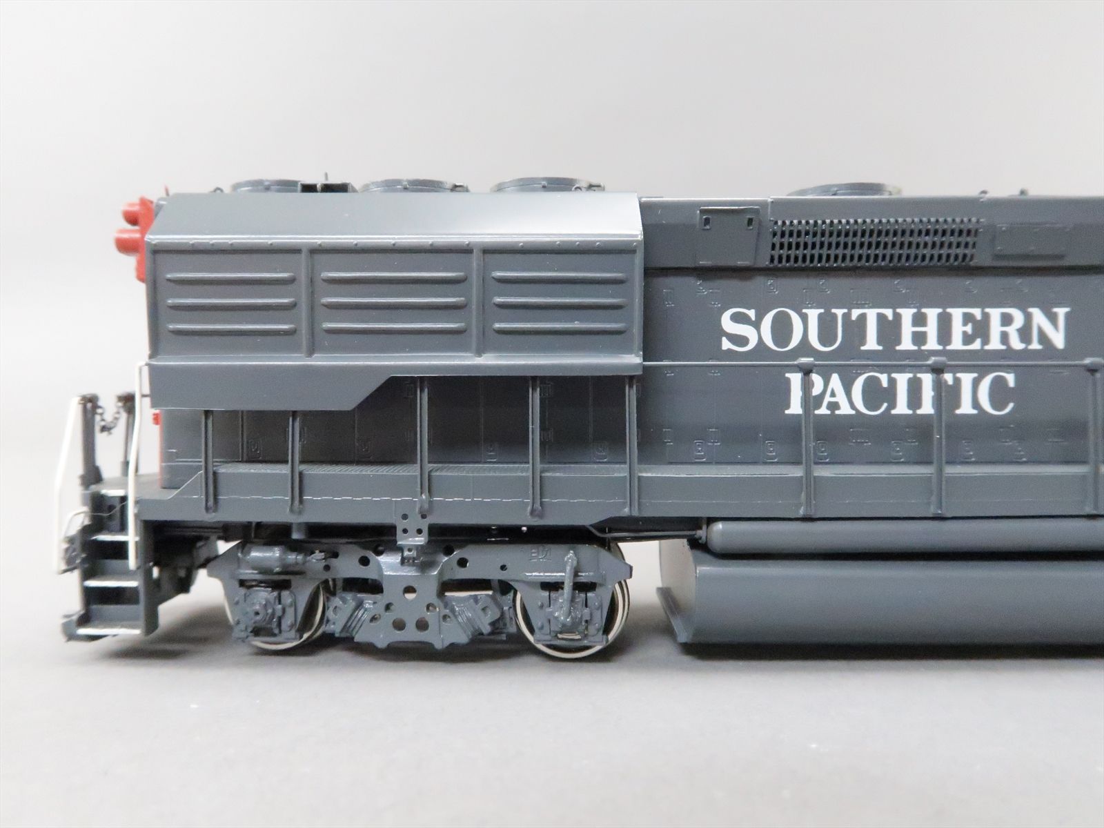 HO Brass Model - OMI 5122 SP Southern Pacific GP40X w/ Tunnel Ears ...
