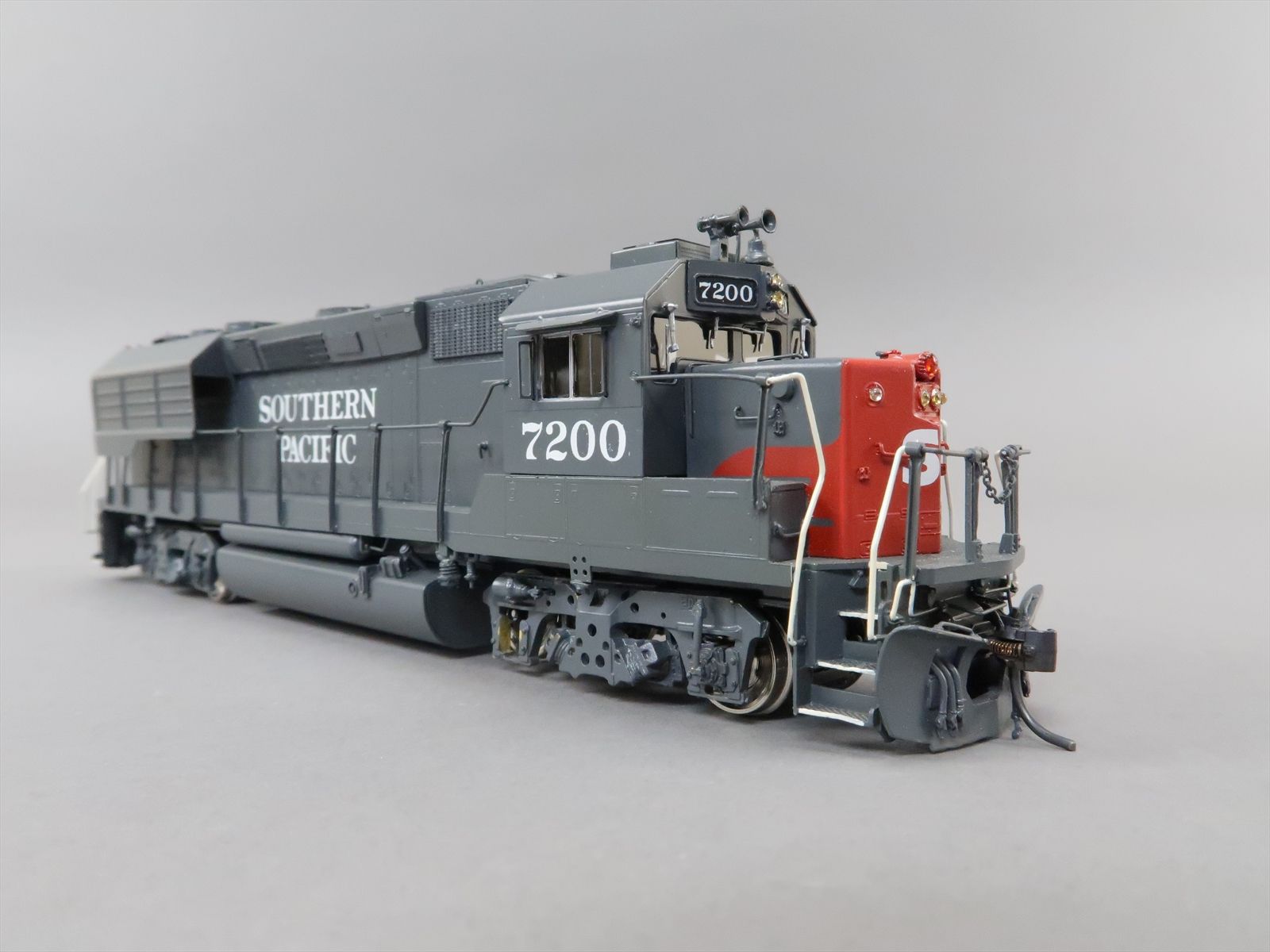 HO Brass Model - OMI 5122 SP Southern Pacific GP40X w/ Tunnel Ears ...