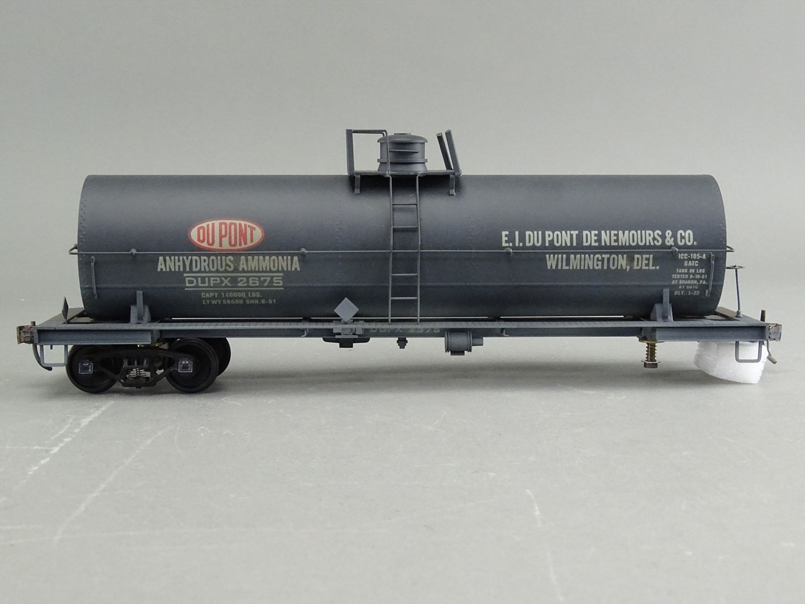 O Brass Model - USH US Hobbies 305 DUPX Dupont 10,000 Gallon Chemical Tank Car #2675 - Custom ...