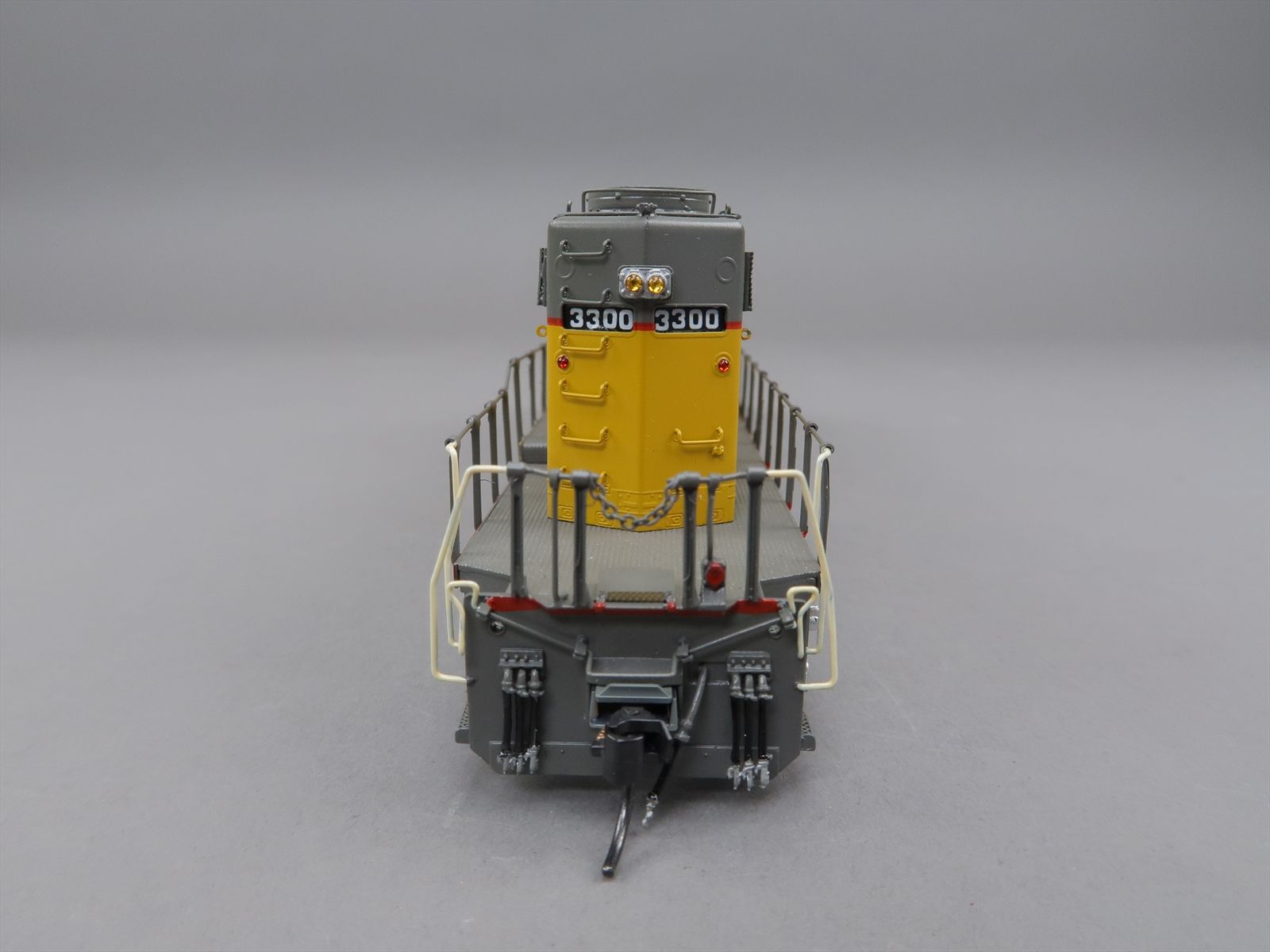 HO Brass Model - OMI 5330 UP Union Pacific SD40-2 Extended Range Dynamic Brakes Low Nose Late ...