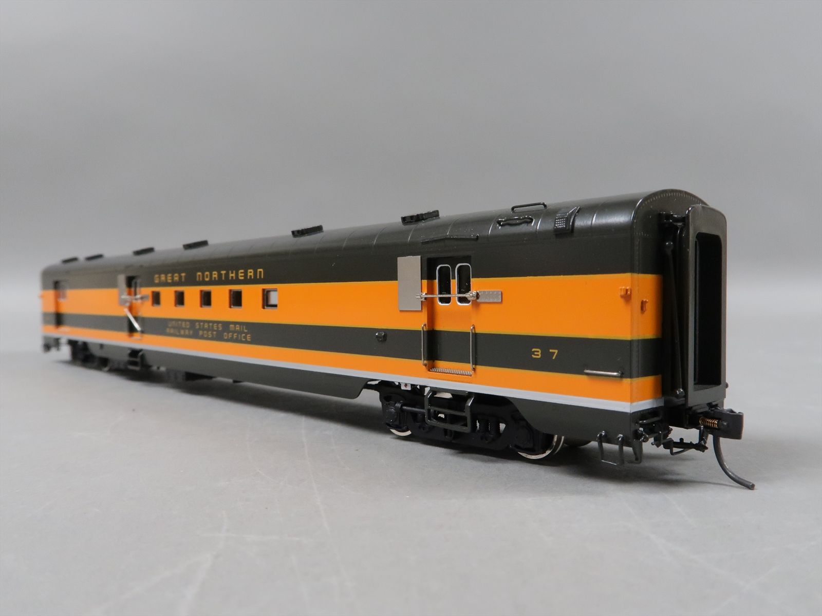 HO Brass Model - CIL 2312.1S GN Great Northern 1955 Empire Builder 10 ...