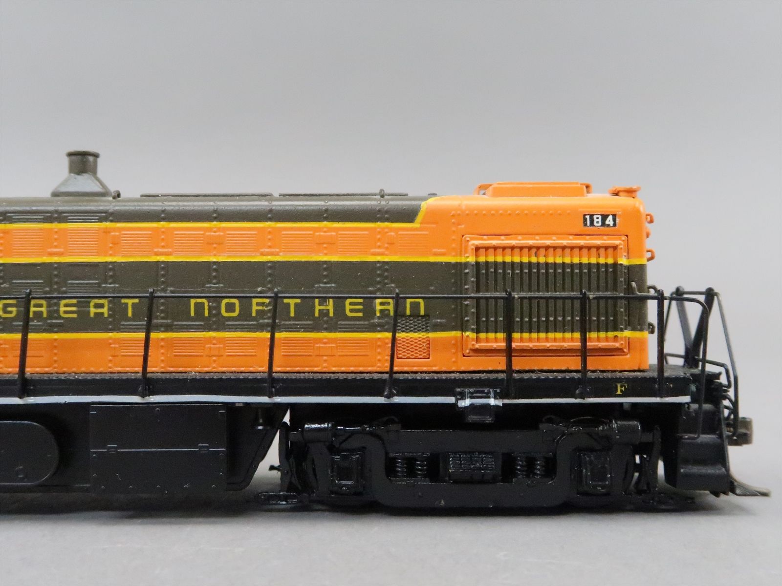 HO Brass Model - ALCO D-106 GN Great Northern RS-1 #184 - Custom - 1982 Run - Samhongsa