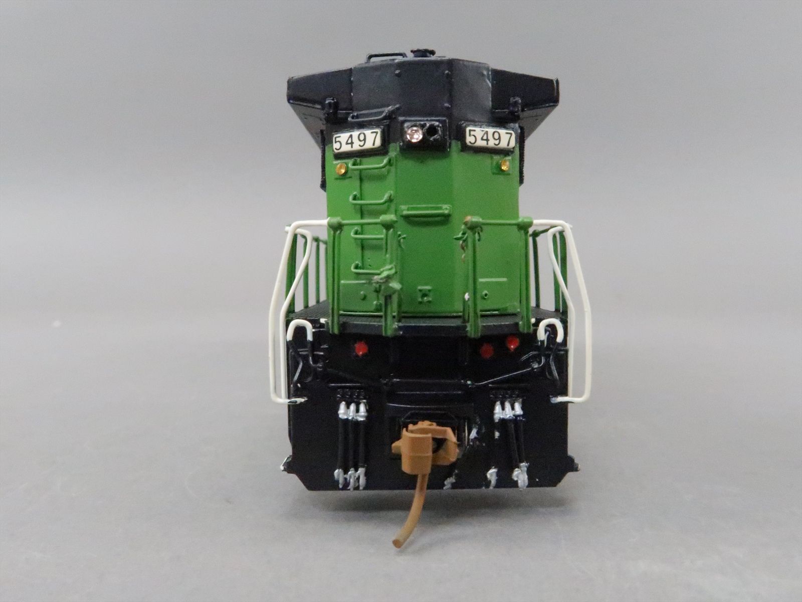 HO Brass Model - OMI 1947 BN Burlington Northern GE B32-8 #5497 - Custom by Bill Nesbitt - 1987 ...