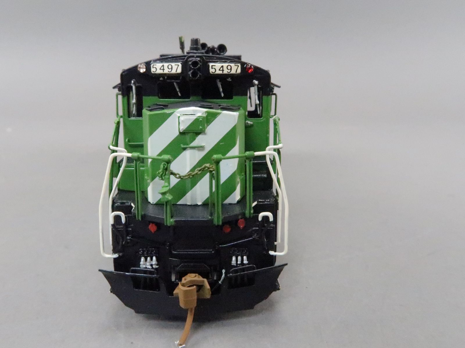 HO Brass Model - OMI 1947 BN Burlington Northern GE B32-8 #5497 - Custom by Bill Nesbitt - 1987 ...