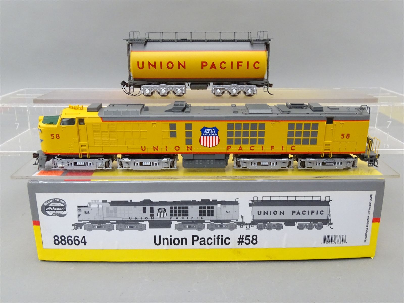 HO Plastic Model - Athearn 88664 UP Union Pacific Gas Turbine Engine ...