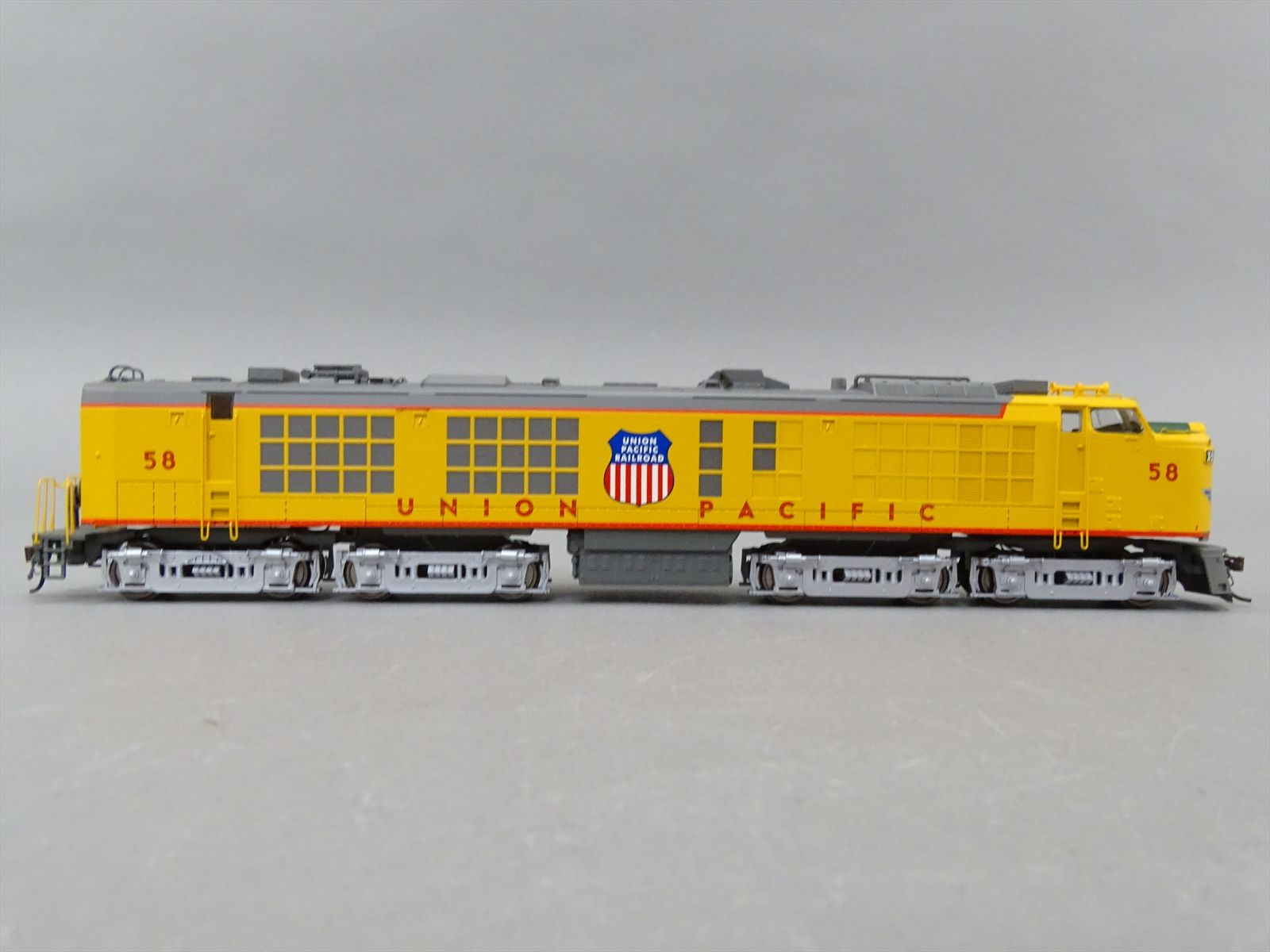 HO Plastic Model - Athearn 88664 UP Union Pacific Gas Turbine Engine ...