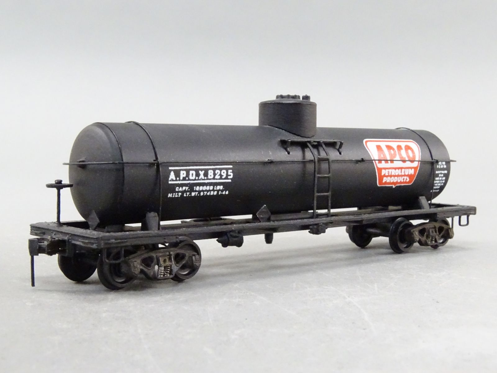 HO Built-Up Metal Car Kit - Thomas Tank APOX APCO Petroleum Products ...