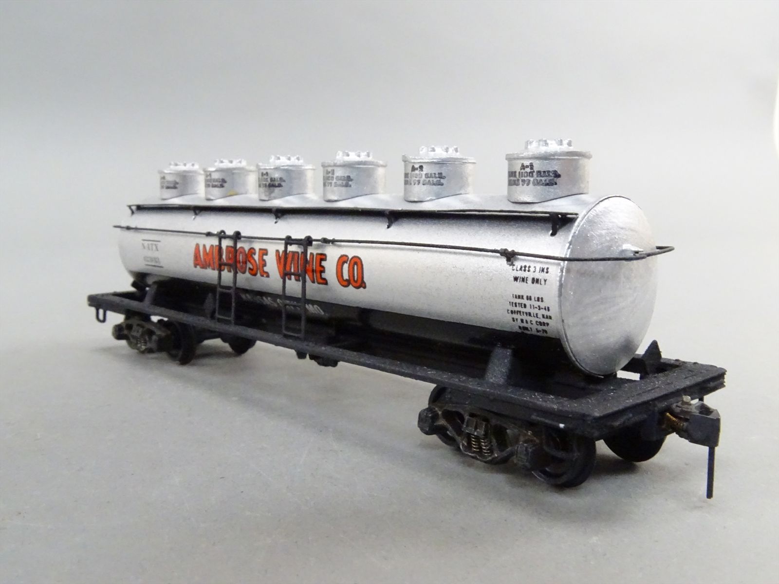HO Built-Up Metal Car Kit - Thomas Tank NATX Ambrose Wine Co. 6-Dome ...