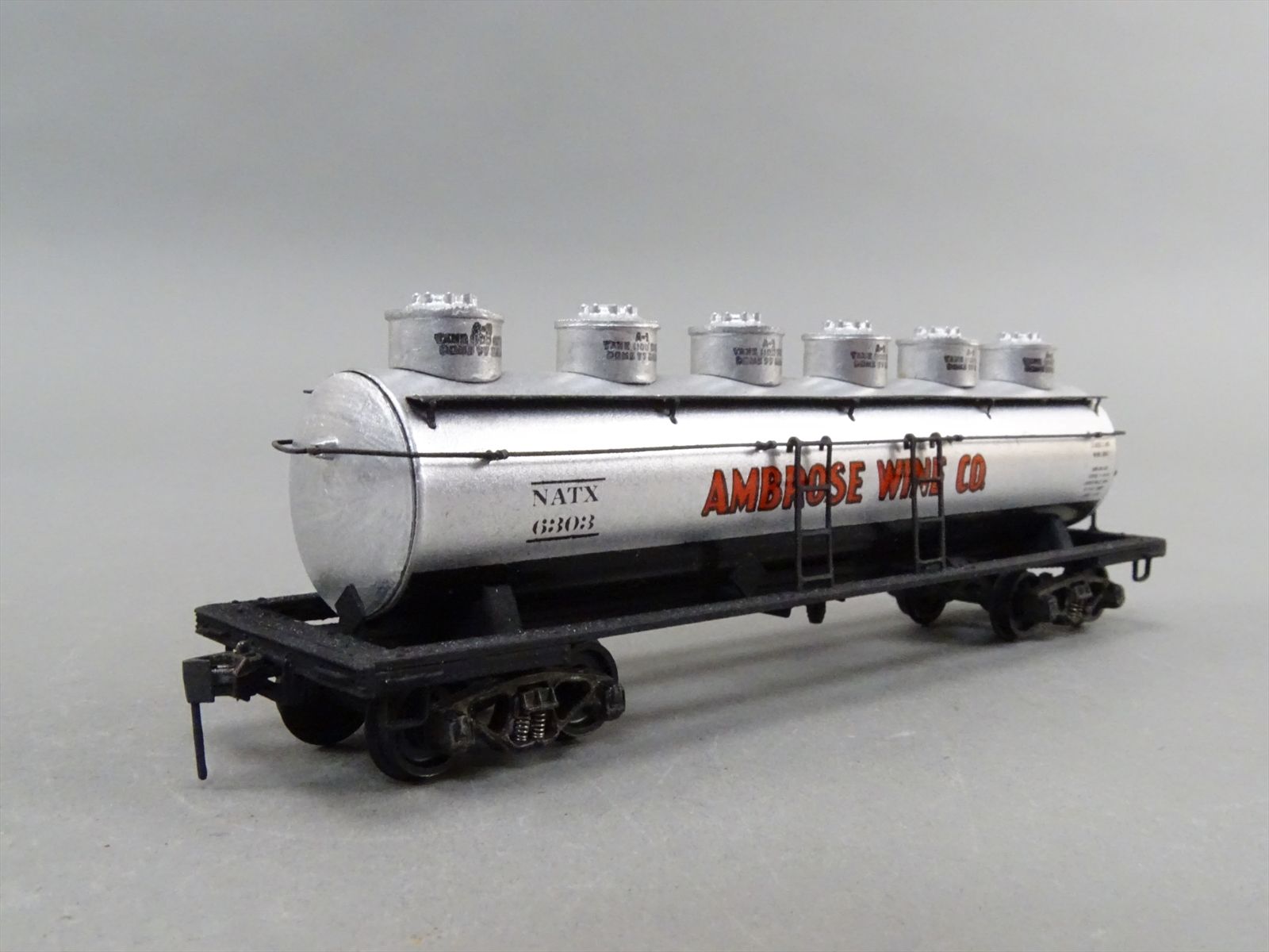 HO Built-Up Metal Car Kit - Thomas Tank NATX Ambrose Wine Co. 6-Dome ...