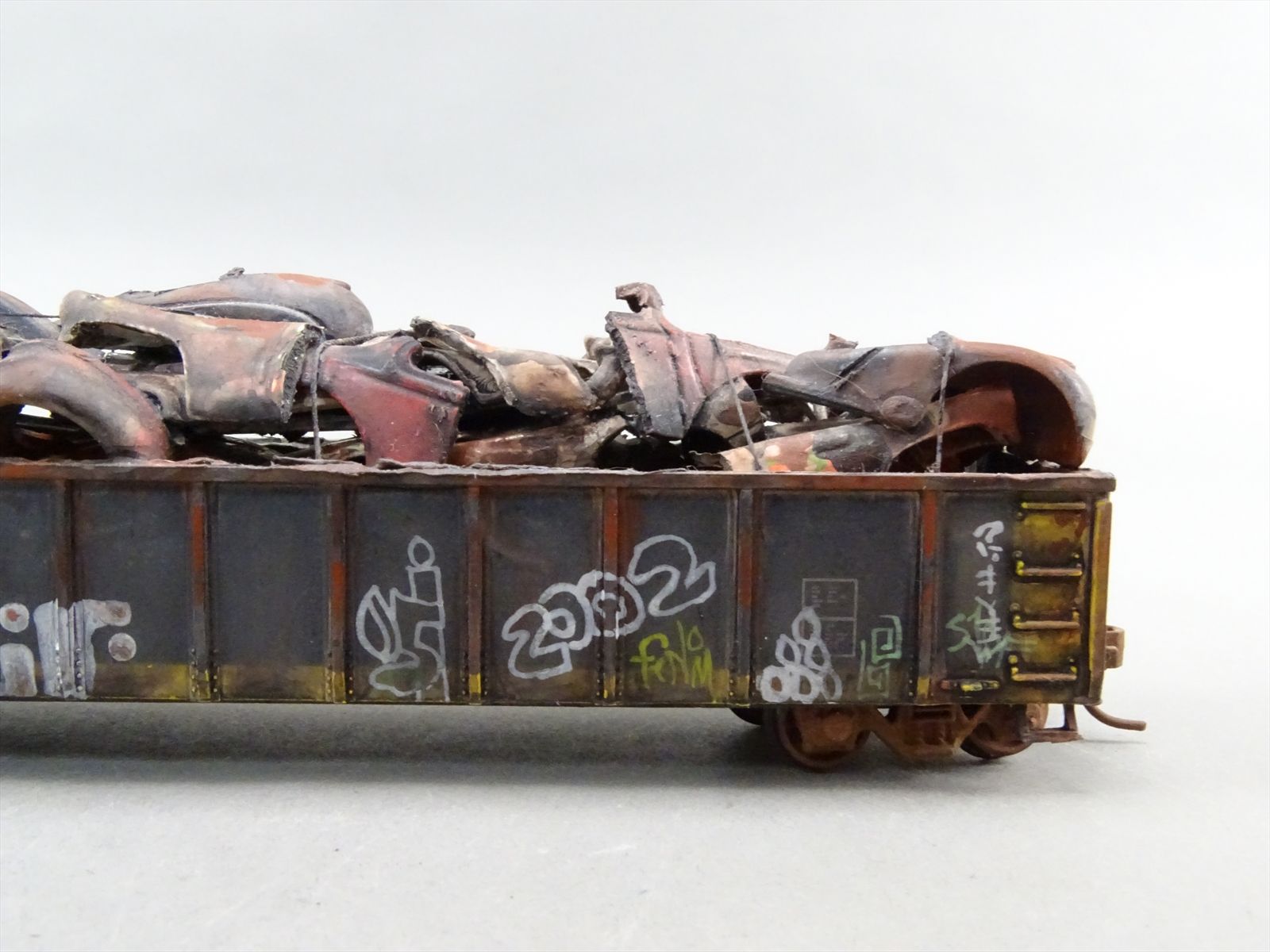 HO Plastic / Resin - C&NW Chicago & Northwestern Scrap Gondola #3502 ...