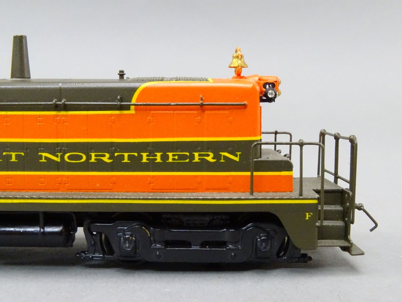 HO Brass Model - Alco D-140 GN Great Northern EMD SW-1 Diesel Switcher ...