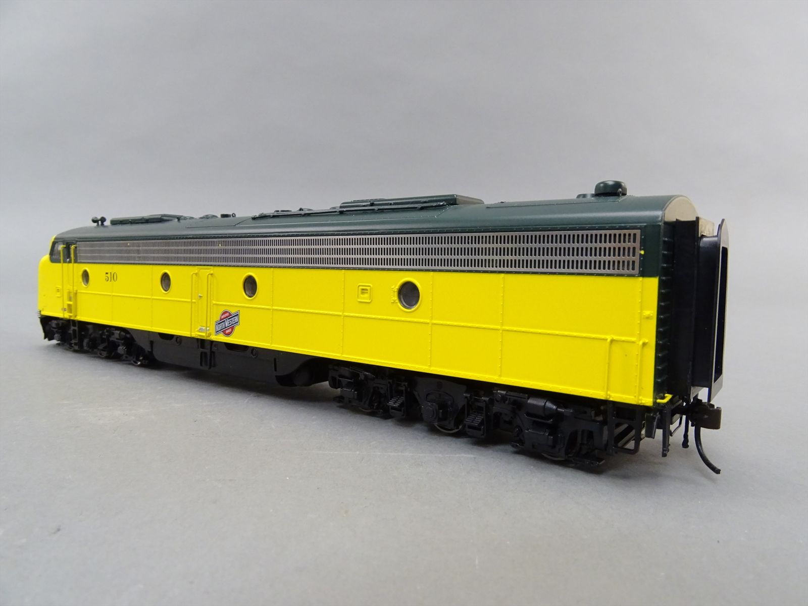 HO Plastic Model - BLI 2750 C&NW Chicago & Northwestern E8 E8A #510 - F/P + DCC + Sound - Made ...