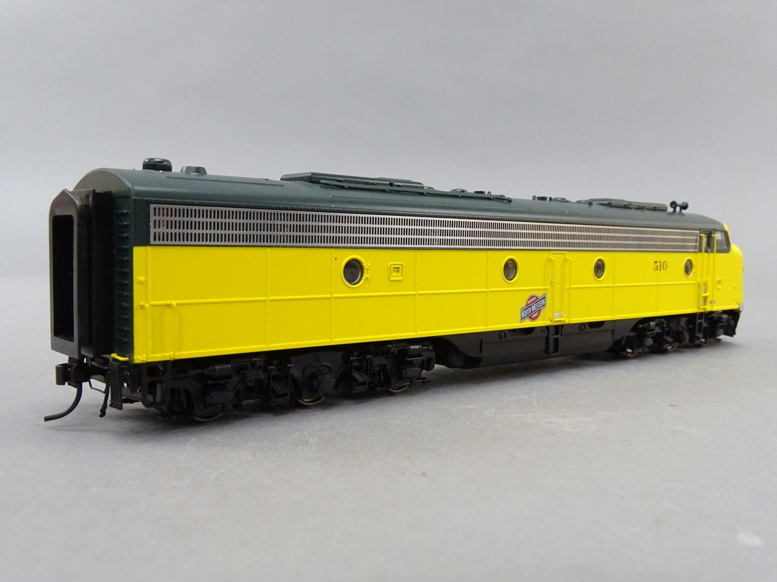 HO Plastic Model - BLI 2750 C&NW Chicago & Northwestern E8 E8A #510 - F/P + DCC + Sound - Made ...