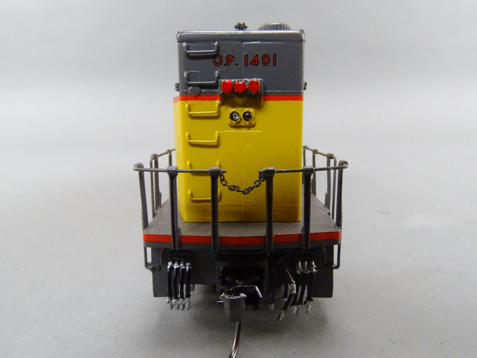 HO Brass Model - OMI 5547.2 UP Union Pacific SDP35 #1401 - Pro Repaint by Mike Hopkin + DCC ...