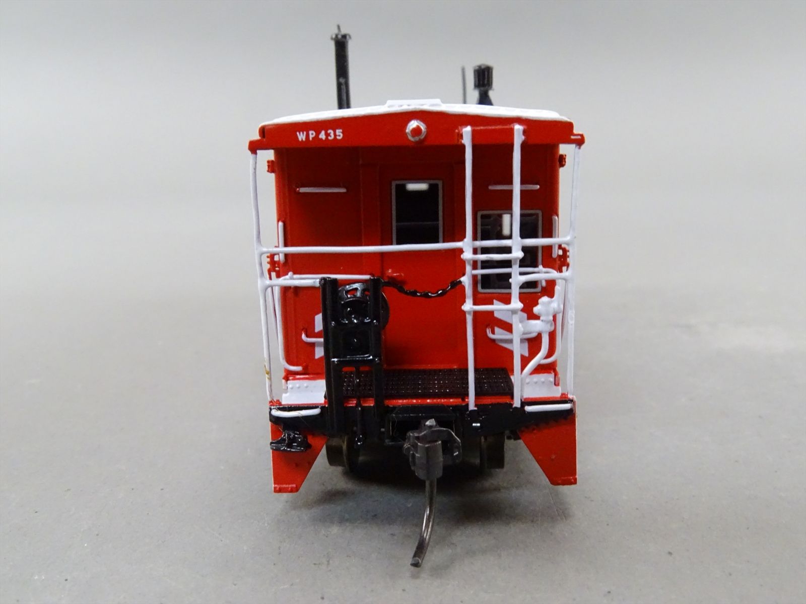 HO Brass Model - OMI 3710.1 WP Western Pacific Steel B-W Bay Window ...