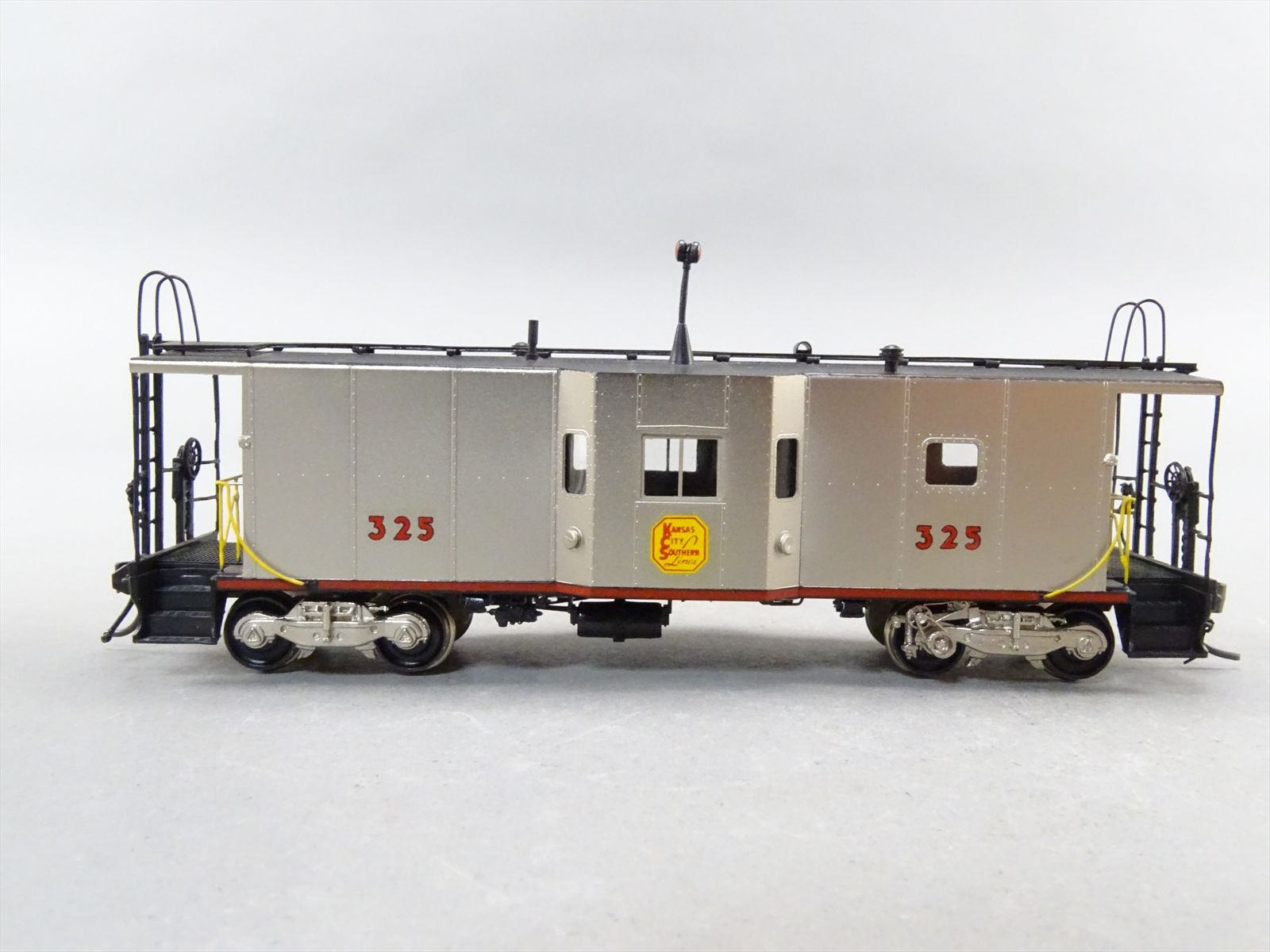 HO Brass Model - OMI 1274 KCS Kansas City Southern B-W Bay Window ...