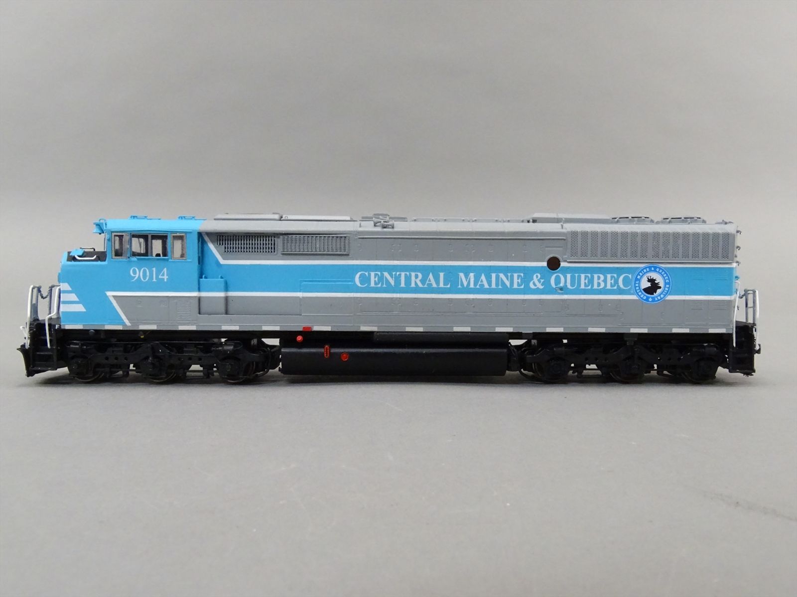 HO Brass Model - OMI 087010004.2 CPR Canadian Pacific as CMQ Central Main & Quebec SD40-2F #9014 ...