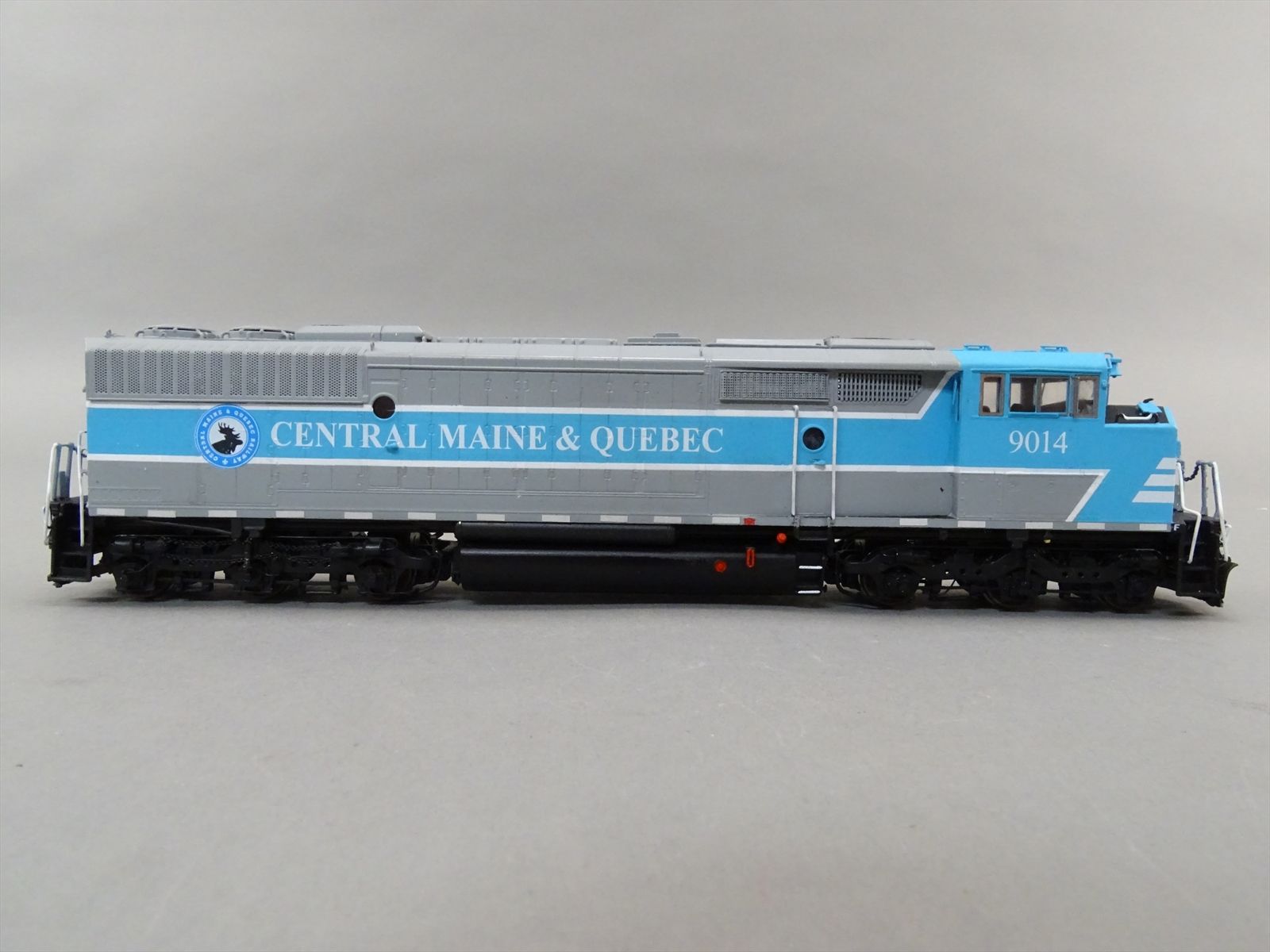 HO Brass Model - OMI 087010004.2 CPR Canadian Pacific as CMQ Central Main & Quebec SD40-2F #9014 ...