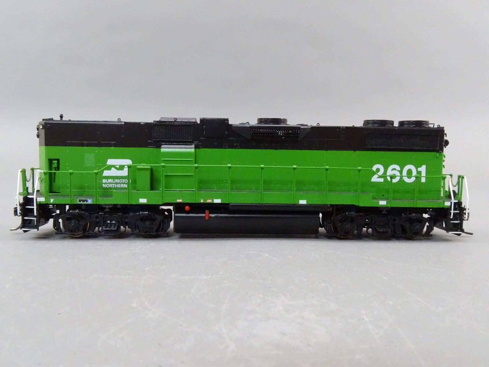 HO Brass Model - OMI 5636 BN Burlington Northern GP38-2B #2601 DCC + Sound - Custom - 1994 Run ...