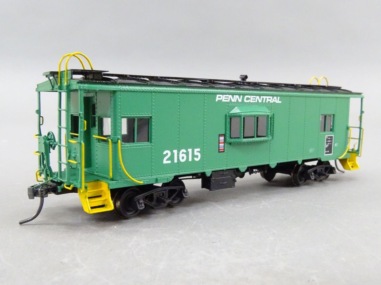 HO Brass Model - OMI 3863 NYC as PC Penn Central Bay Window Caboose N-7 ...