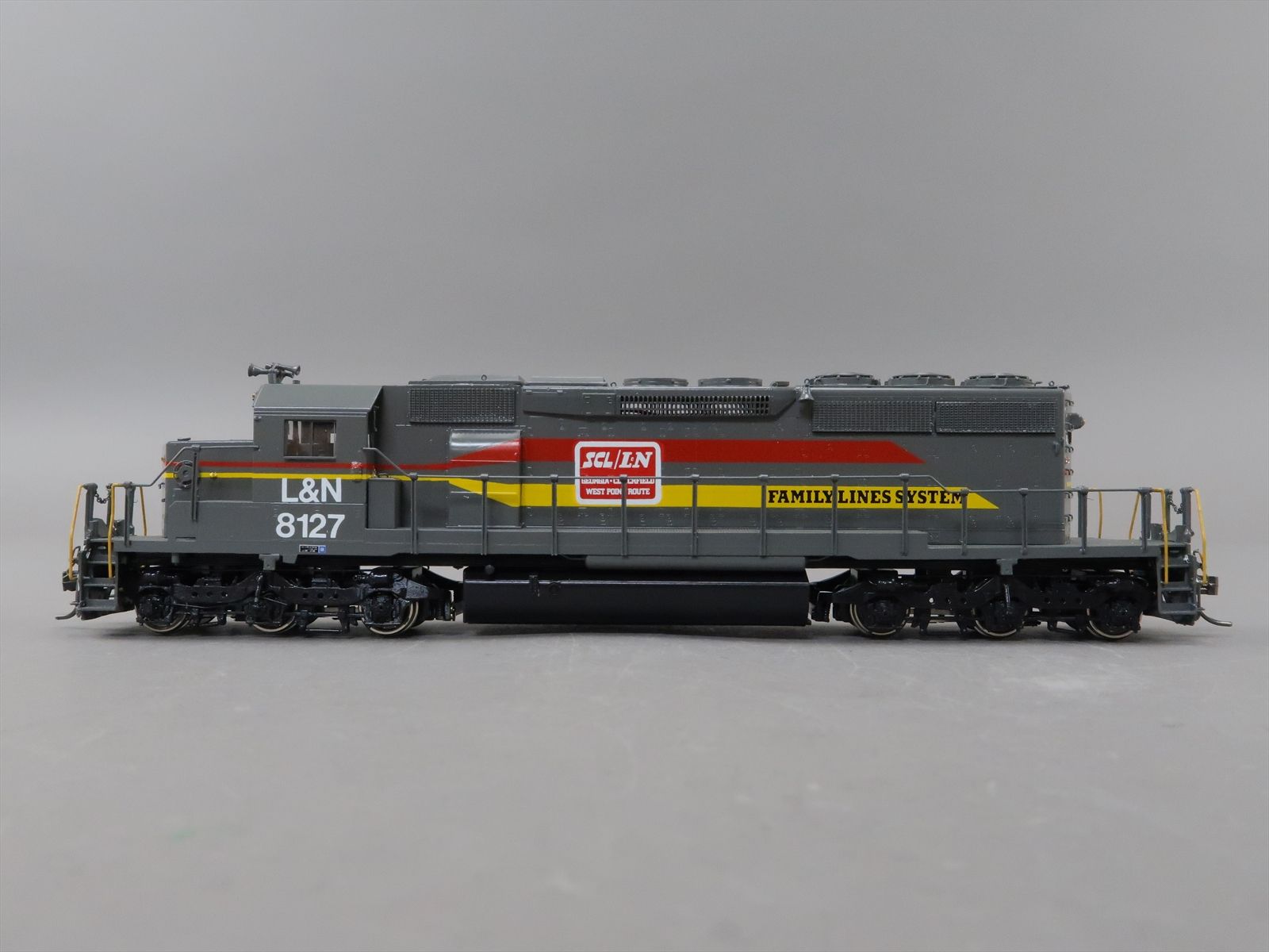 HO Brass Model - OMI 5314.1 L&N / SCL Louisville & Nashville SD40-2 ...