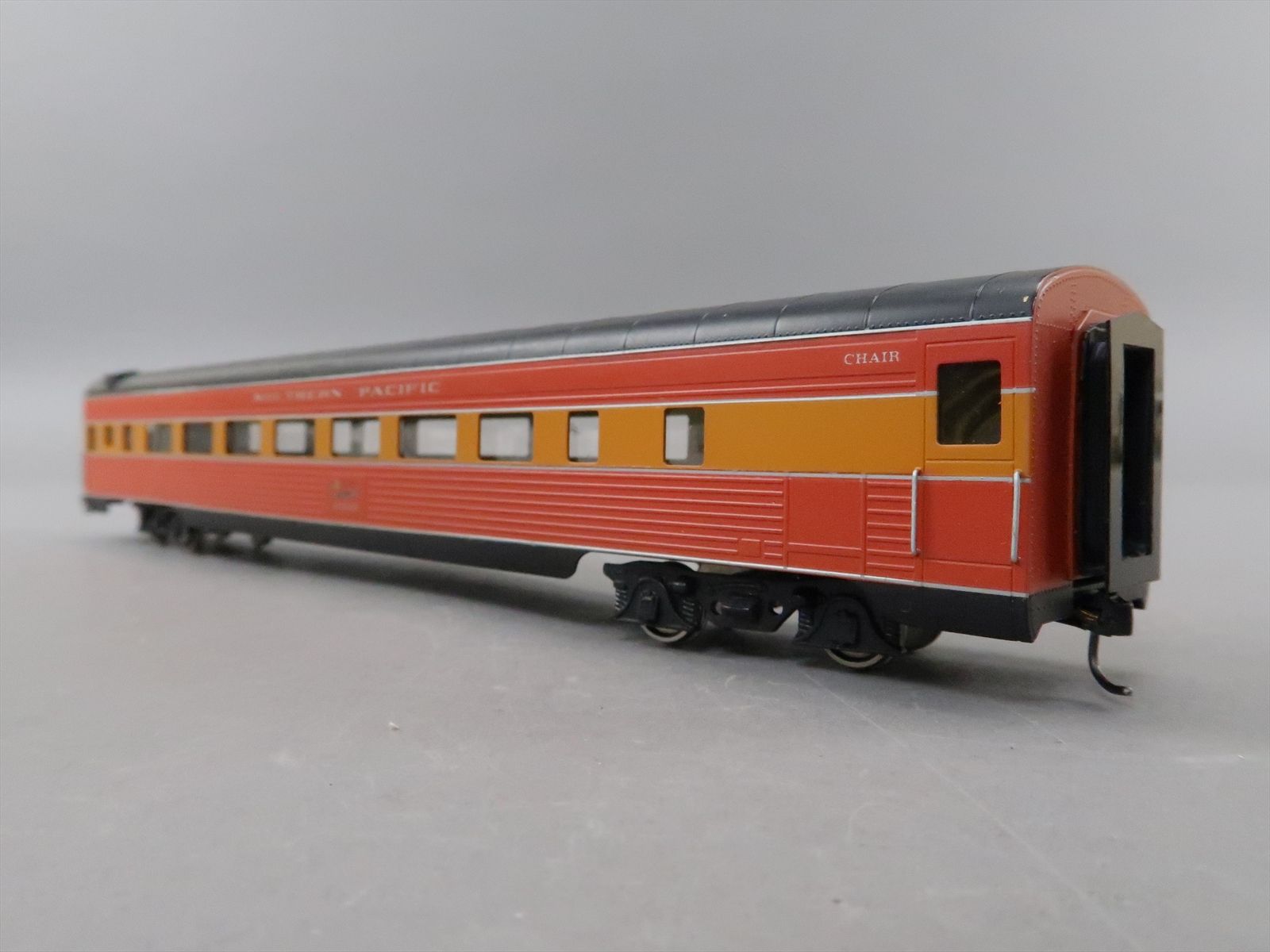 HO Brass Model - Soho 0312 SP Southern Pacific 79' Coach Corrugated ...