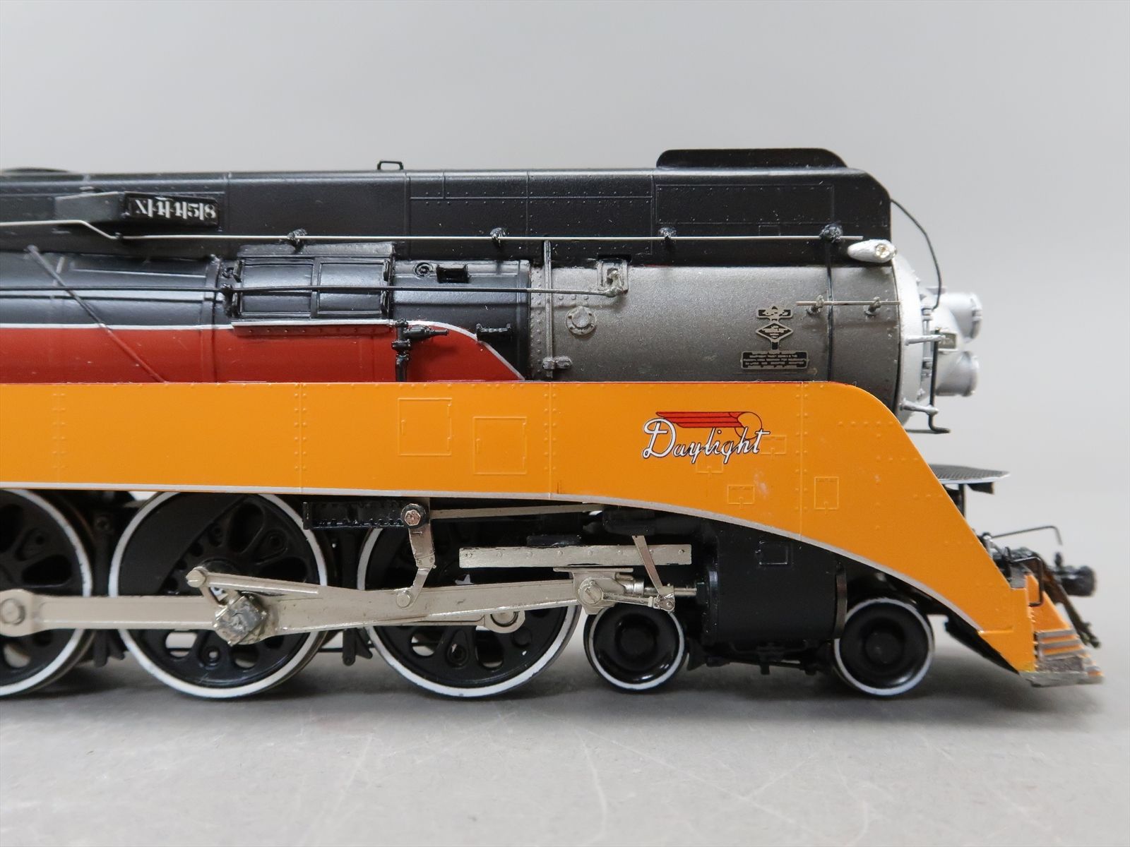 HO Brass Model - OMI 4507.1 SP Southern Pacific GS-5 4-8-4 Streamlined Daylight Skyline Casing ...