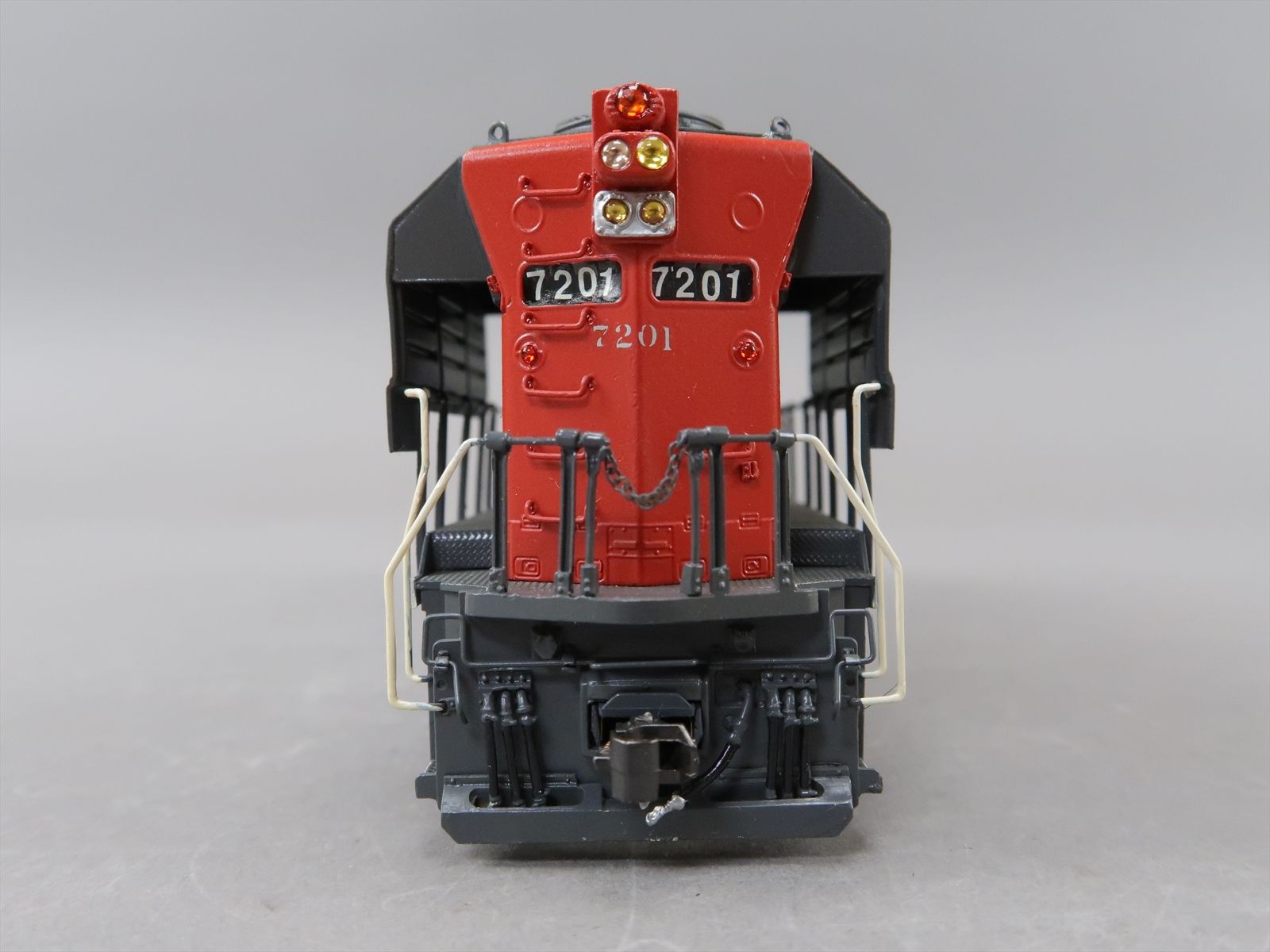 HO Brass Model - OMI 5122 SP Southern Pacific GP40X w/ Tunnel Ears ...