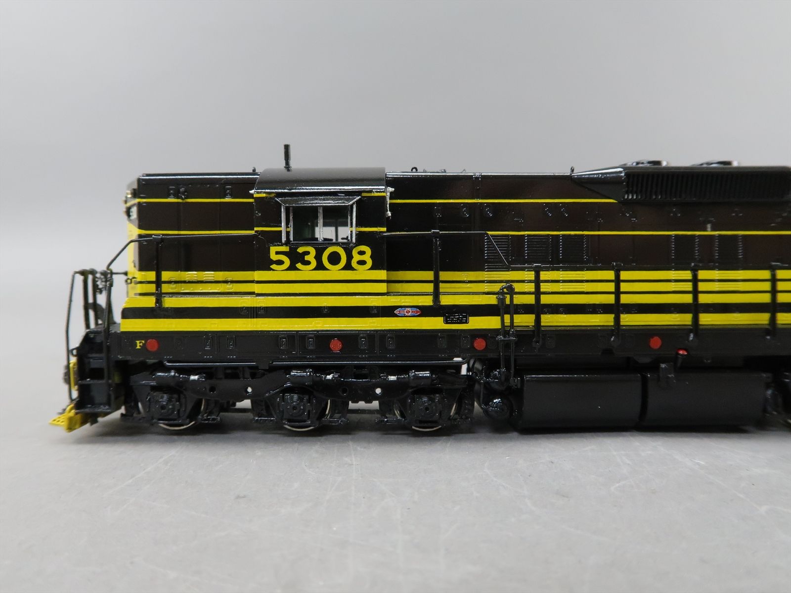 HO Brass Model - OMI 5176 D&RGW Rio Grande SD9 Phase II #5308 - Custom - 1989 Run - Ajin