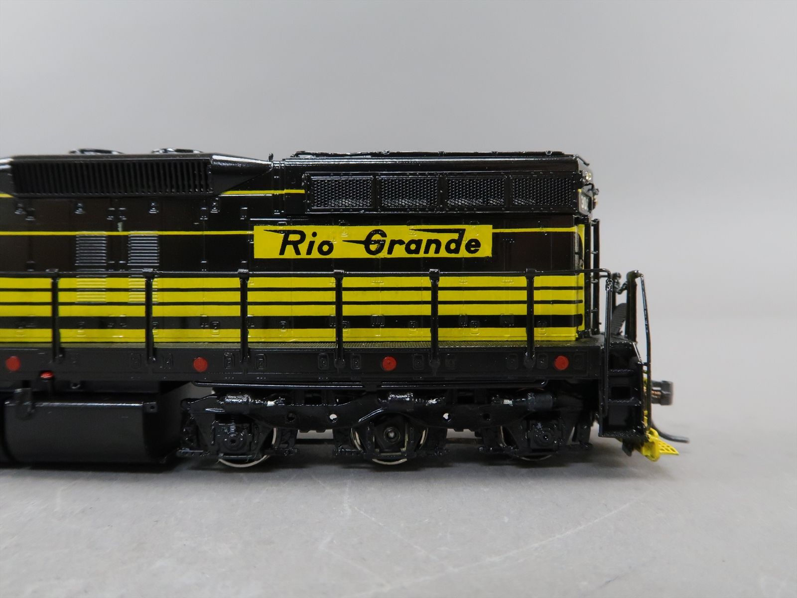 HO Brass Model - OMI 5176 D&RGW Rio Grande SD9 Phase II #5308 - Custom - 1989 Run - Ajin
