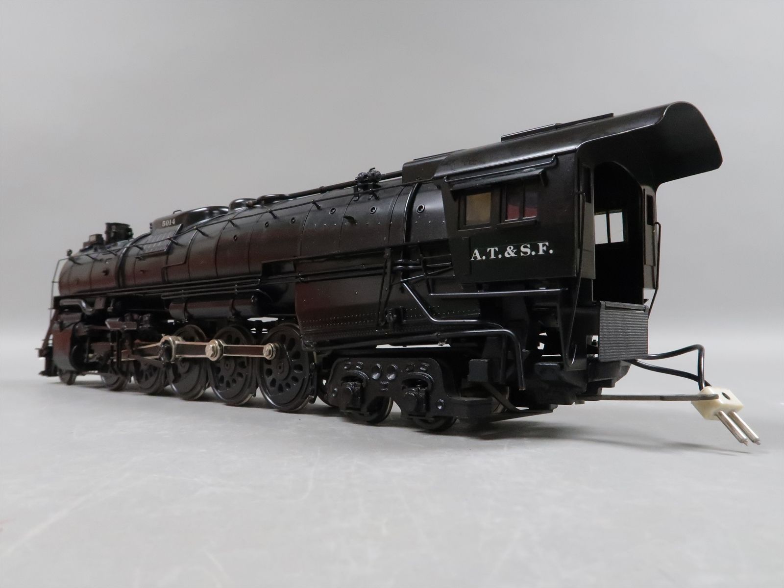 O Scale 2-Rail Brass Model - USH US Hobbies KTM ATSF Santa Fe 2-10-4 ...
