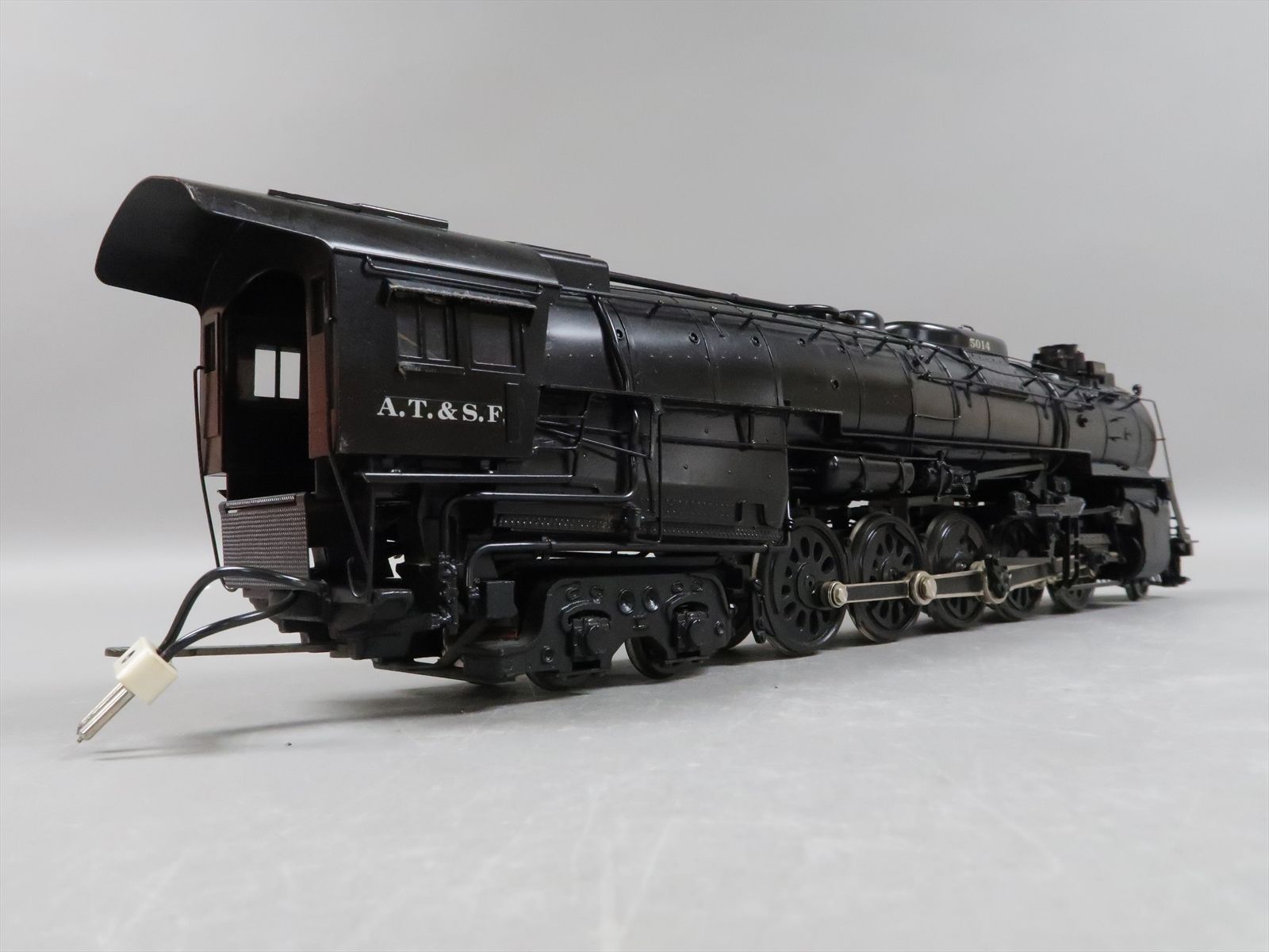 O Scale 2-Rail Brass Model - USH US Hobbies KTM ATSF Santa Fe 2-10-4 ...