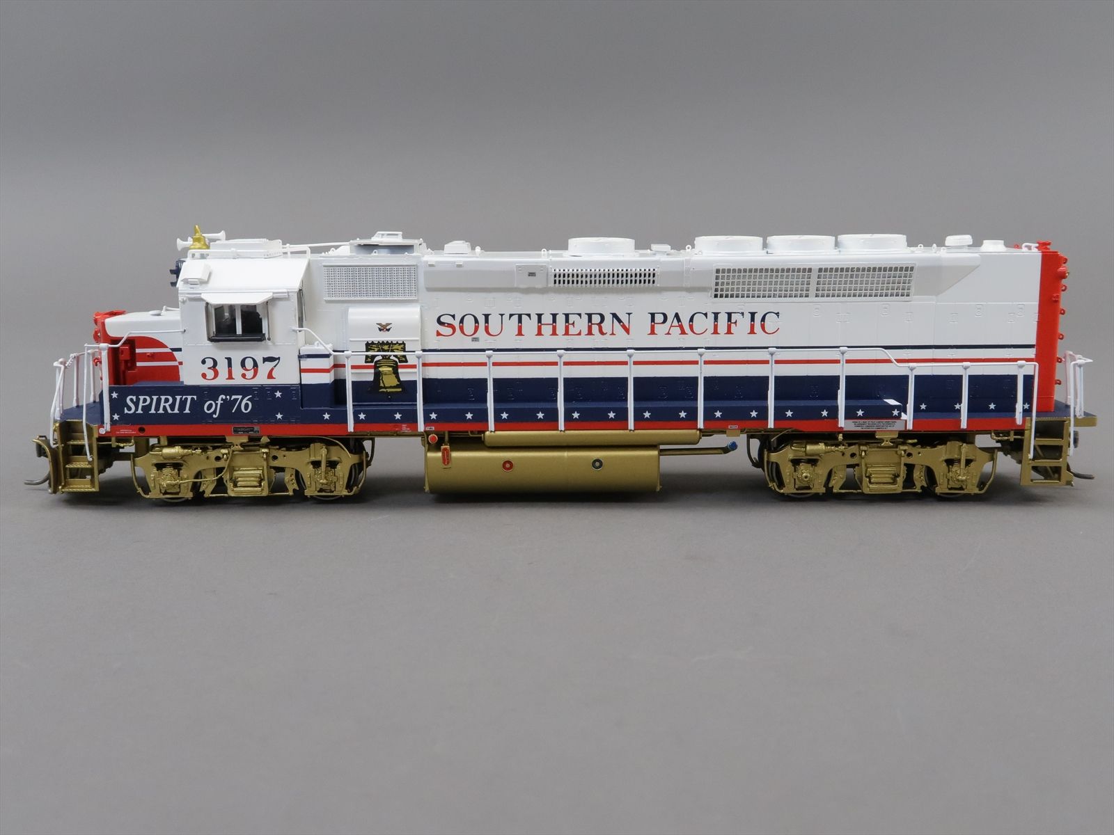 HO Brass Model - OMI 087010141.1 SP Southern Pacific GP40P-2 ...