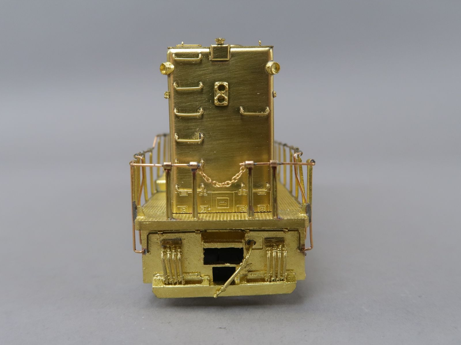 HO Brass Model - OMI 5131 SP Southern Pacific GP40P-2 #3197 - 3199 - Unpainted - 1989 Run - Ajin