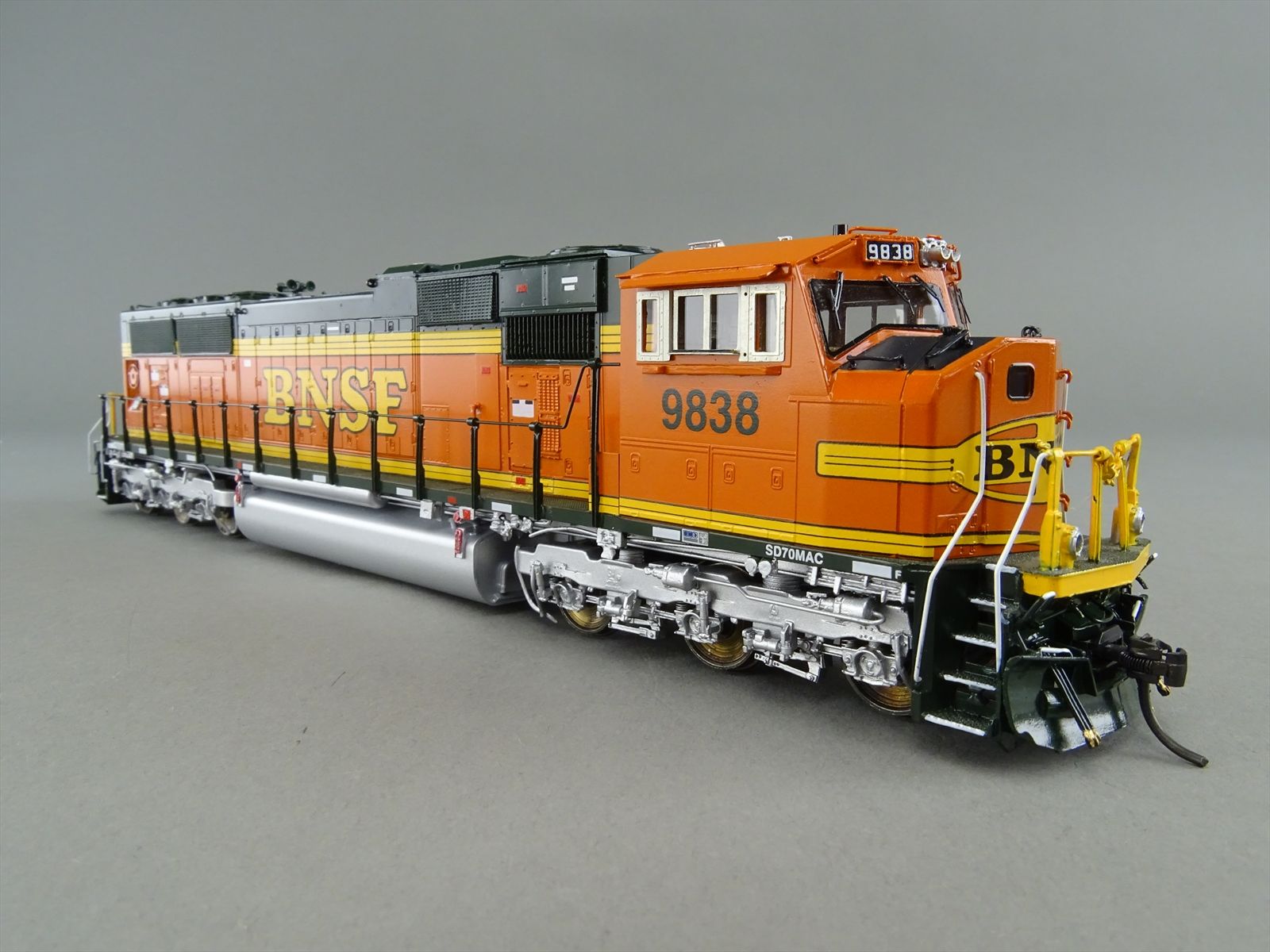 HO Brass Model - OMI 6619.1 BNSF Burlington Northern Santa Fe SD70MAC #9838 - F/P - 1998 Run - Ajin